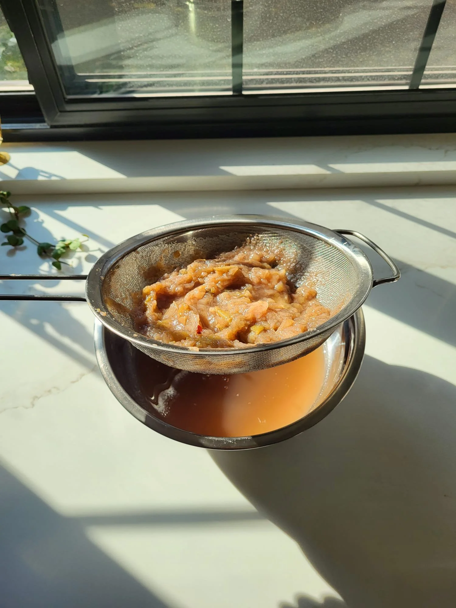 How to Make Spooky Apple Cider — The Kwendy Home