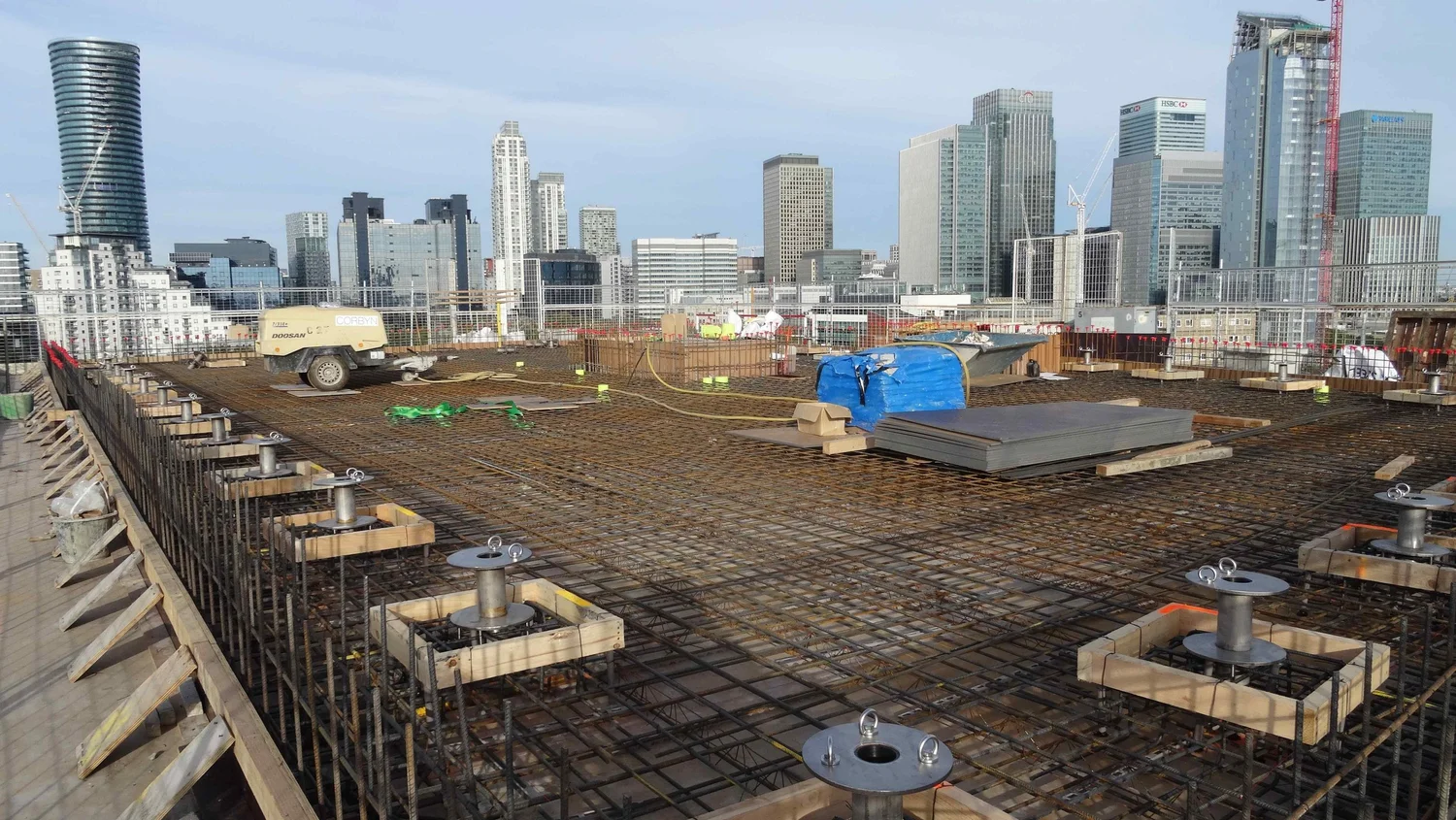 Davit Arm Systems & Davit Sockets | Aluminium Davit Arms from Altus ...