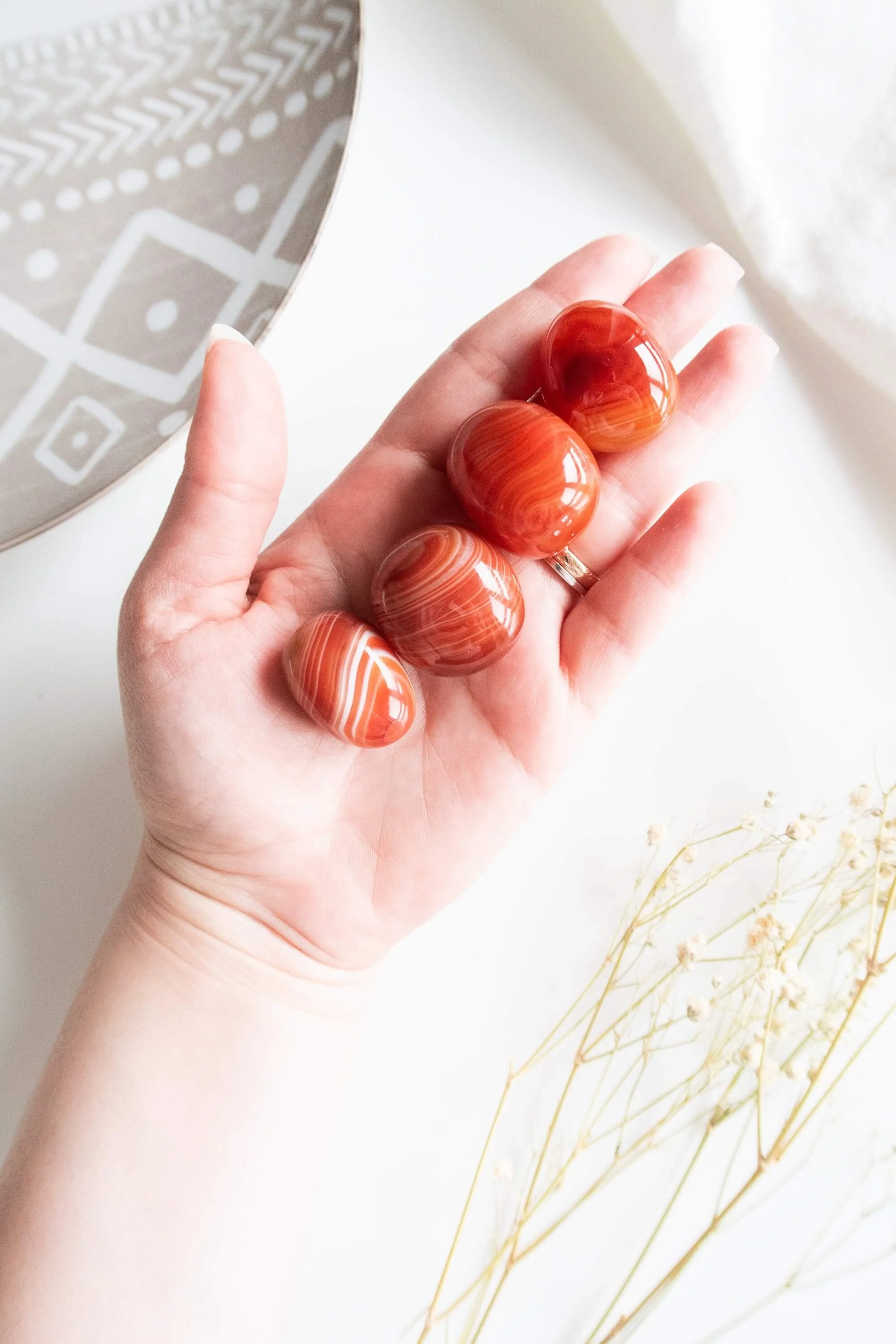 Pietra burattata di Corniola (Agata Corniola) — Crystals Dream