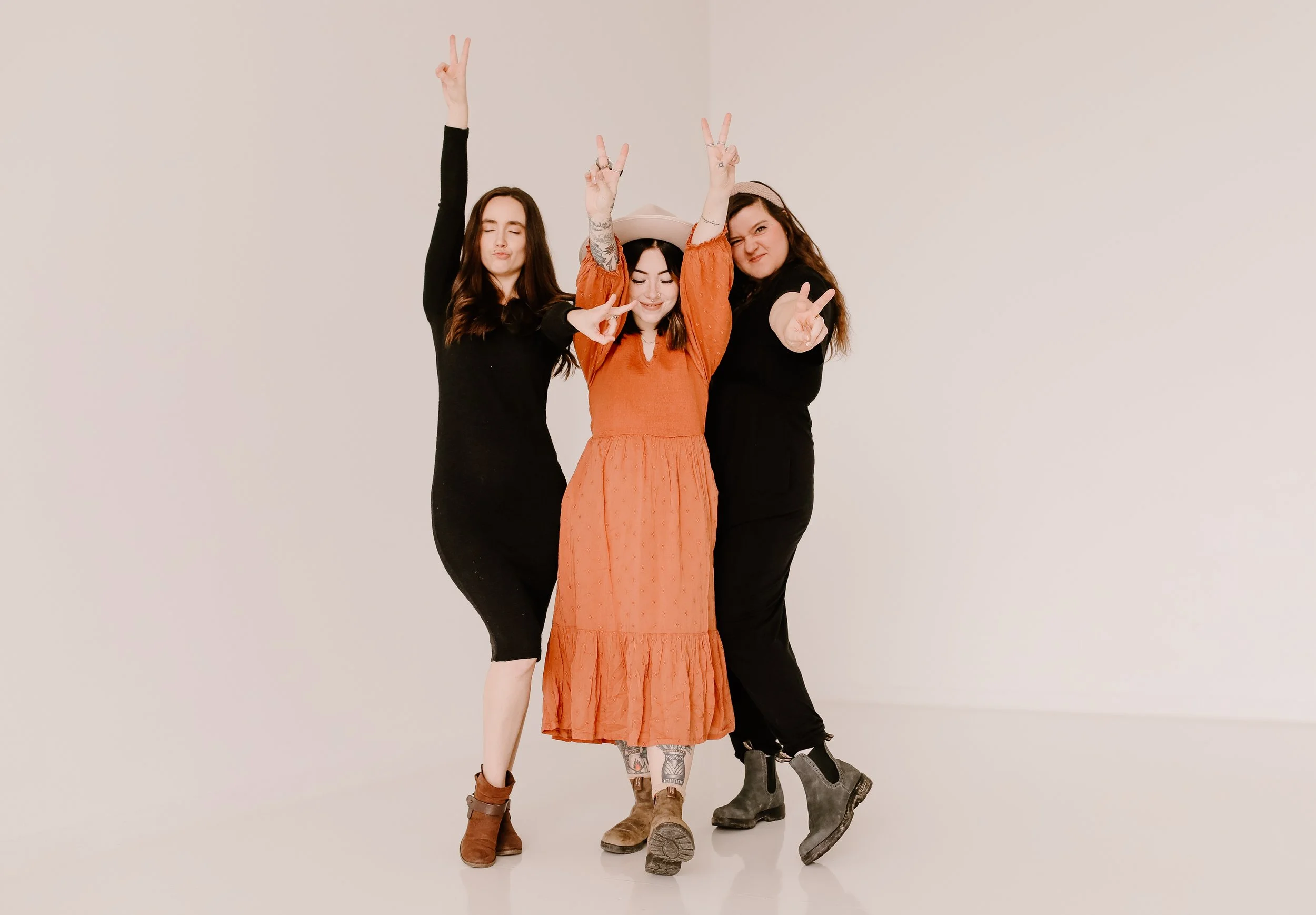 About — Sparrow and Lace Photography