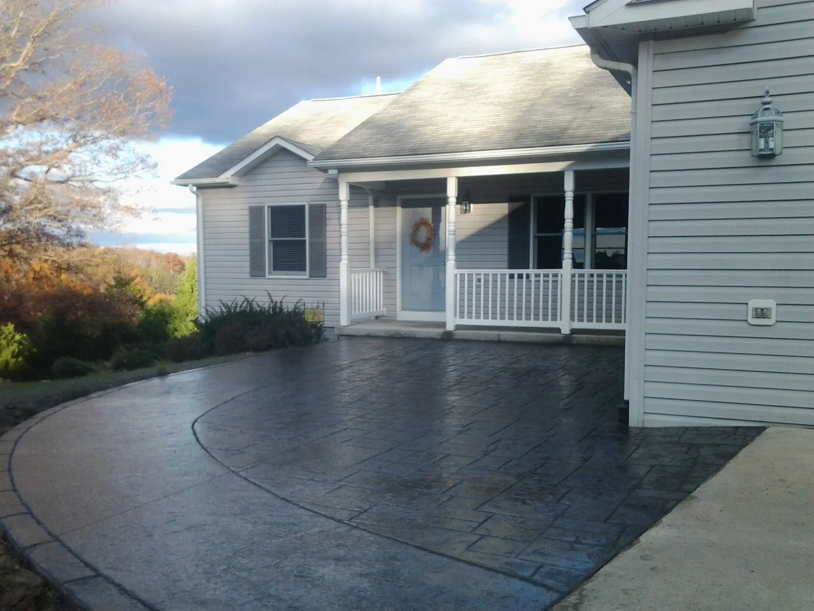 Ashlar Slate — Design Concrete Builders