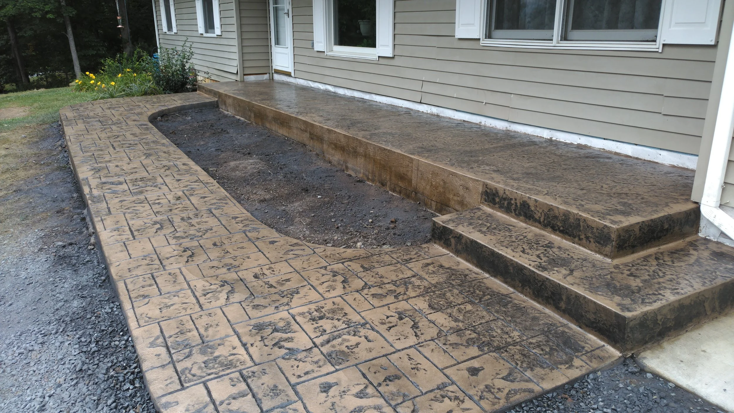 Ashlar Slate — Design Concrete Builders