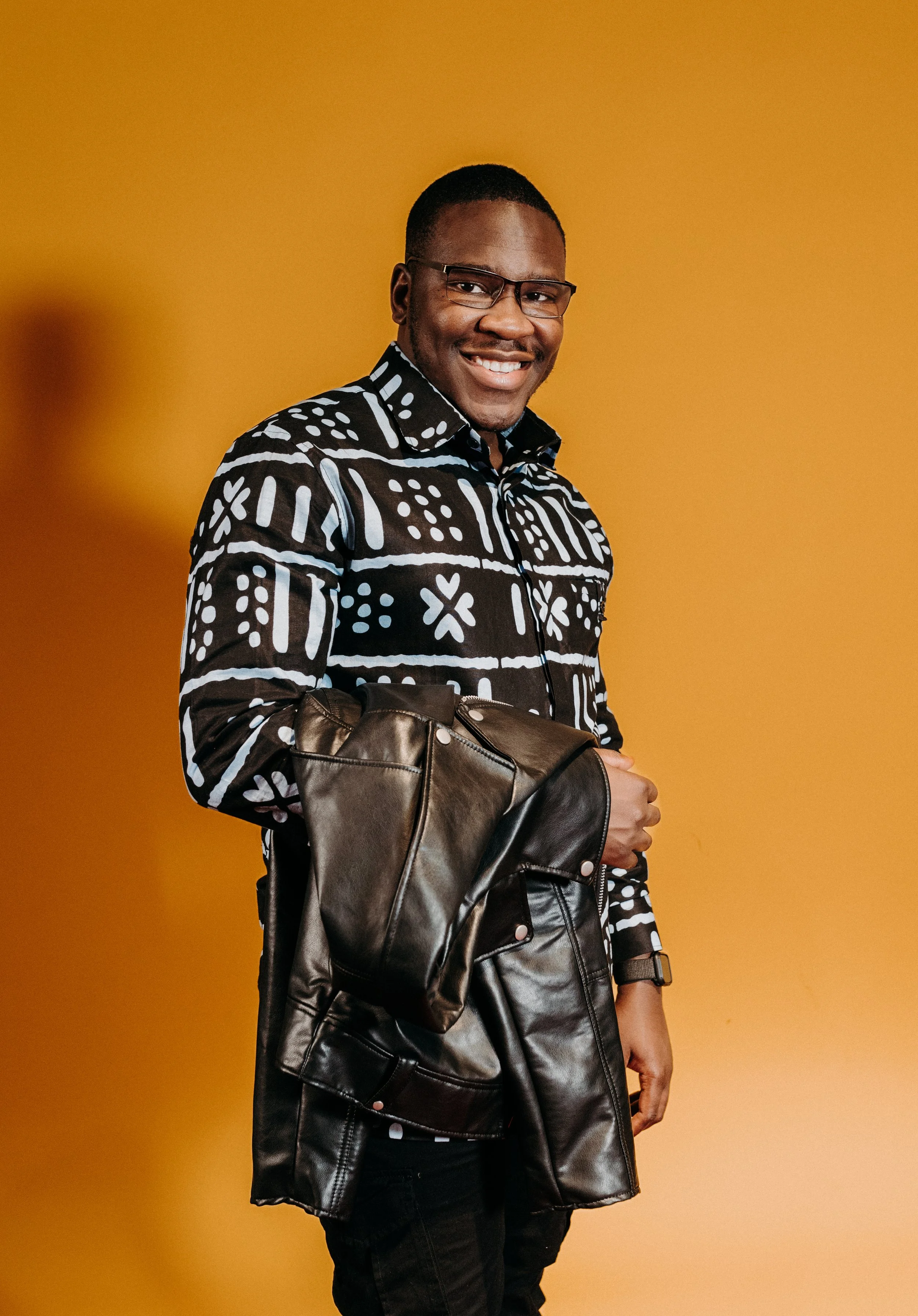 Ari's bio — Melafrique Band