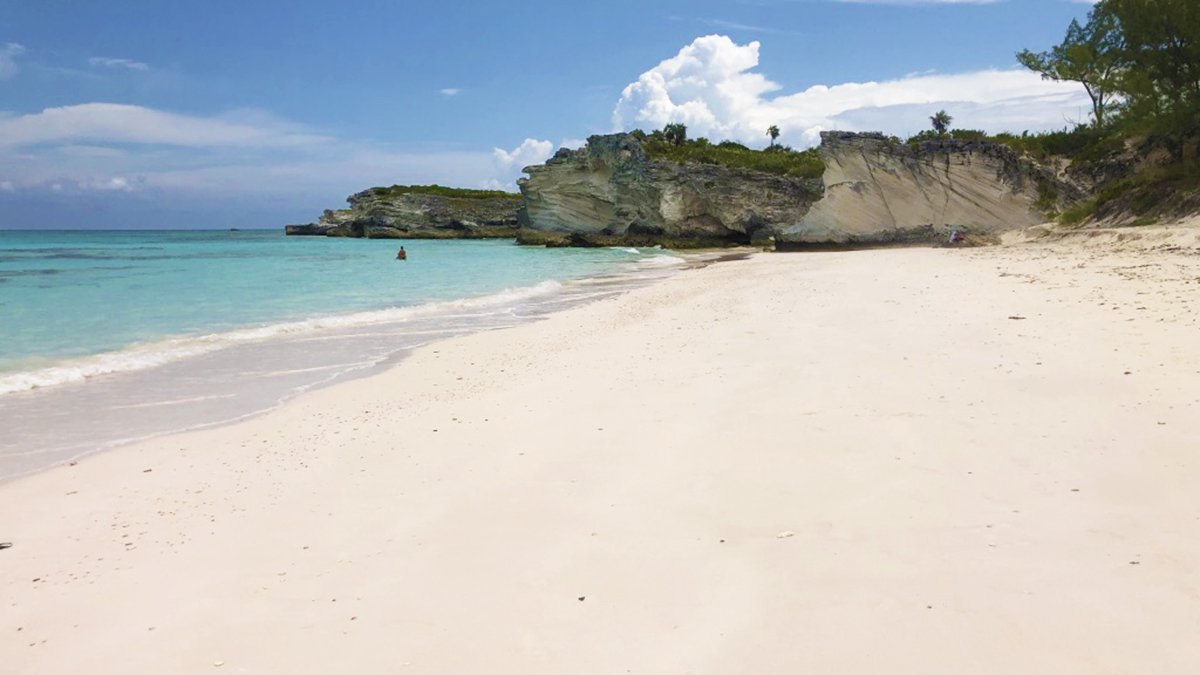 About 5 — Coastal Breeze Eleuthera