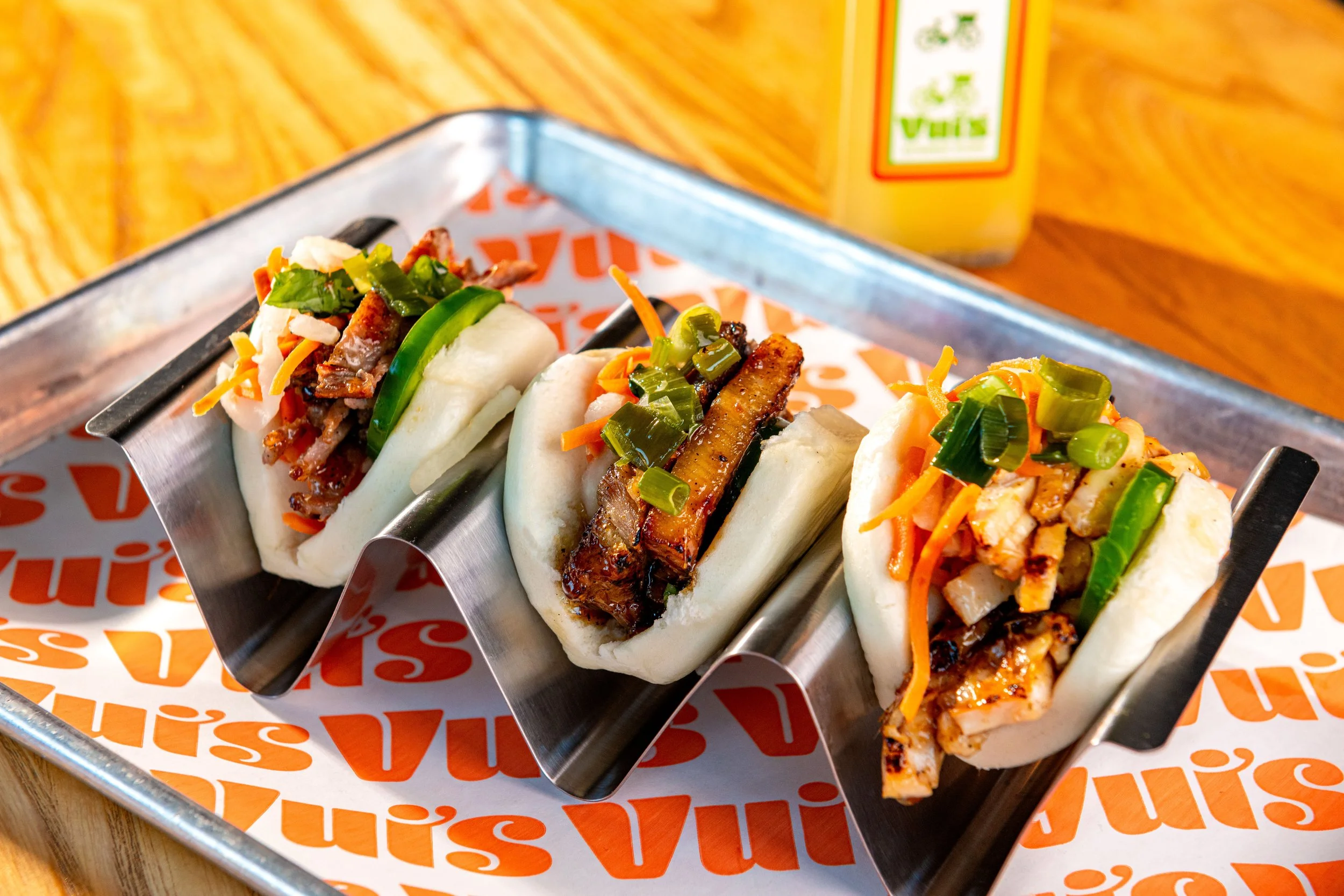 Vui's Kitchen — Menu