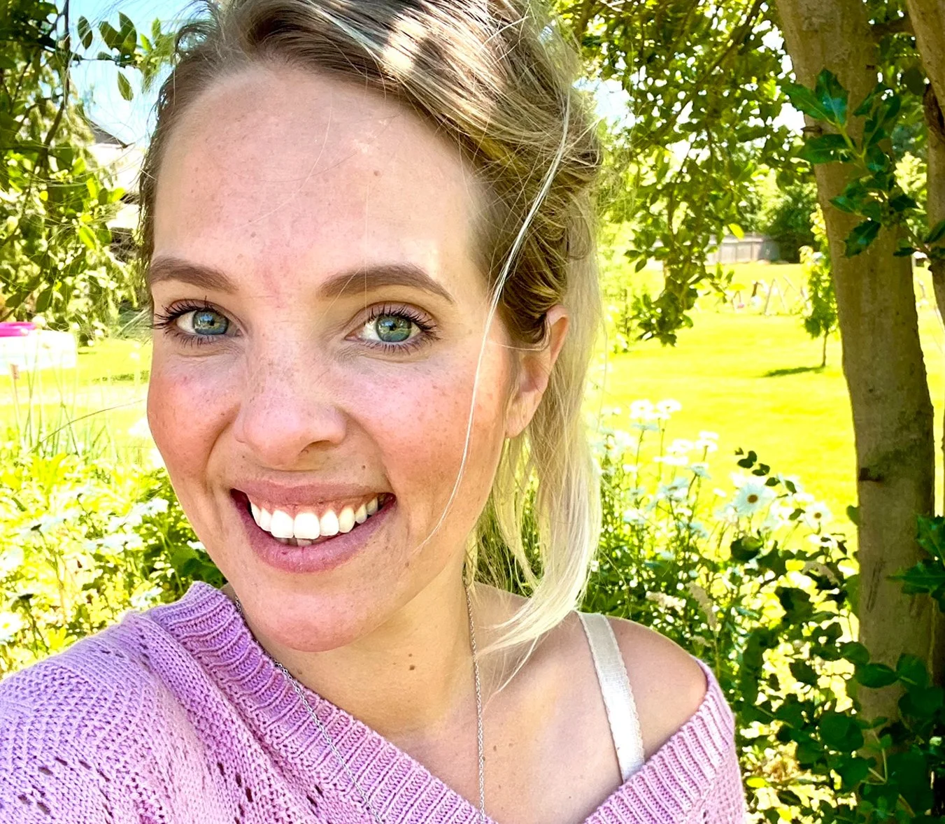 The Team — Kara's Beauty Barn