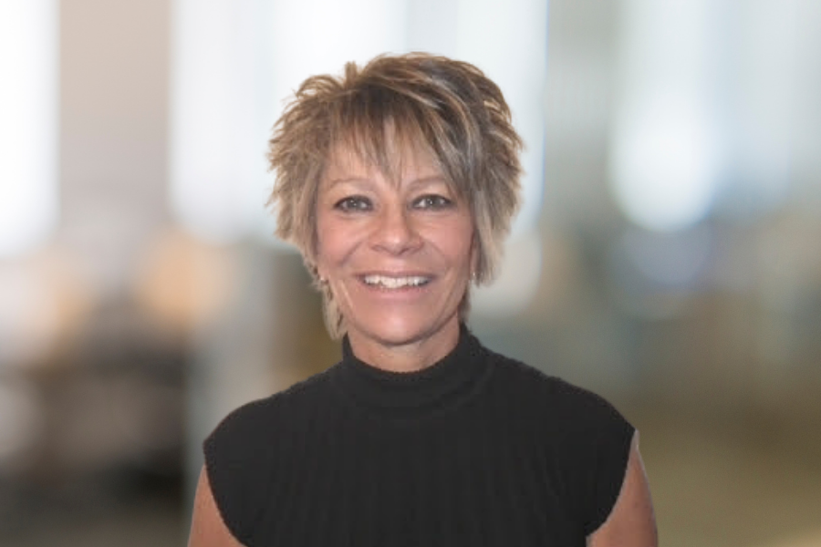 About Us/Meet Our Team — Lynn Buys Houses