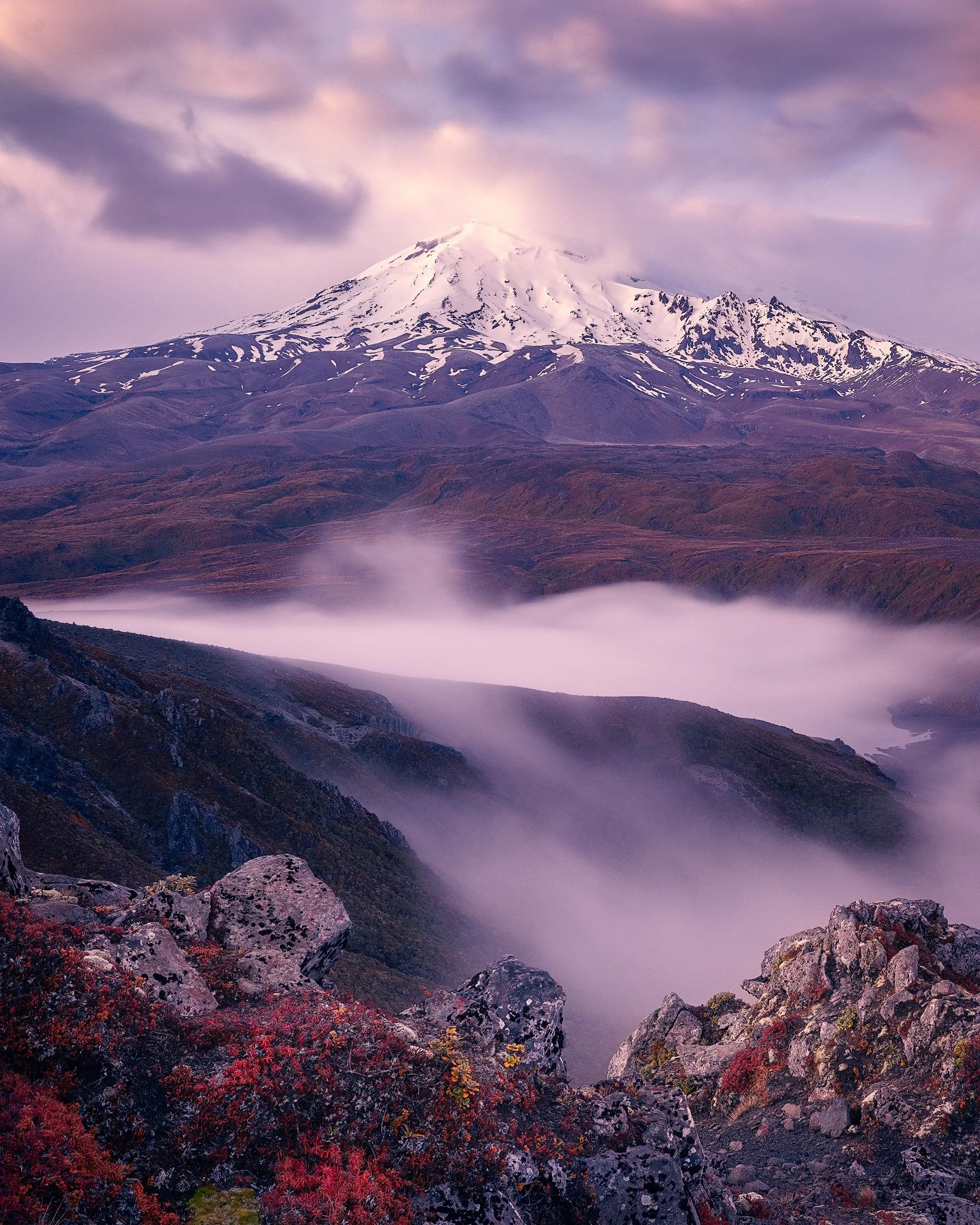 New Zealand: North Island Landscape Photographs by Jos Buurmans