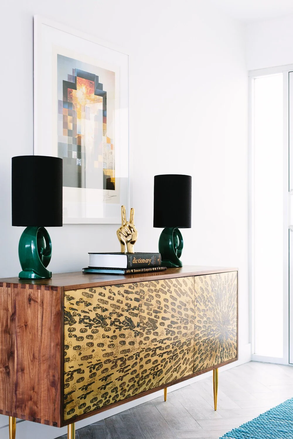 Hollywood Hills Hideaway — Black Lacquer Design | Endless interior ...