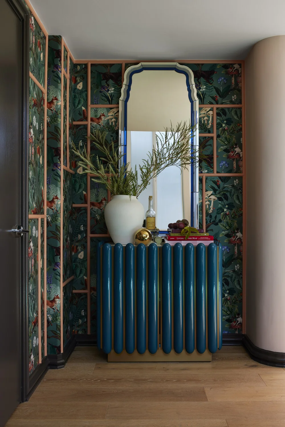 Colorful Coastal Contemporary — Black Lacquer Design | Endless interior ...