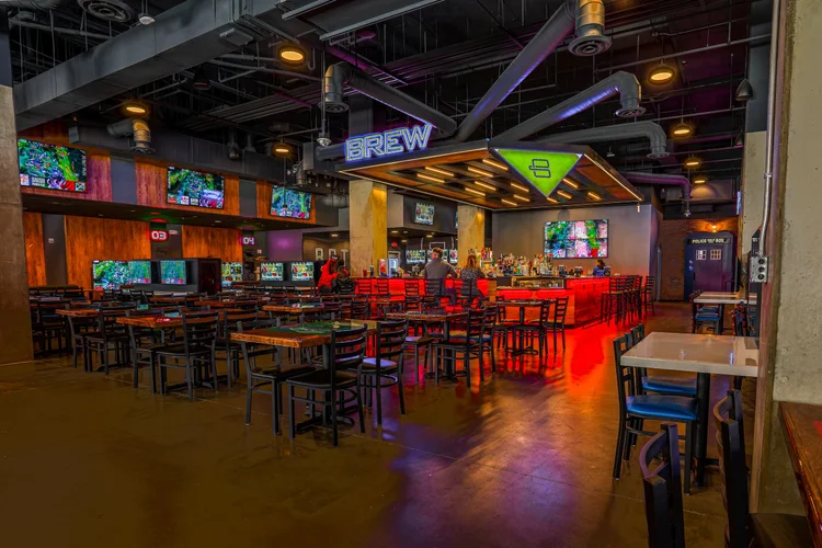 Battle & Brew Sandy Springs - Gaming Restaurant with Craft Beers ...