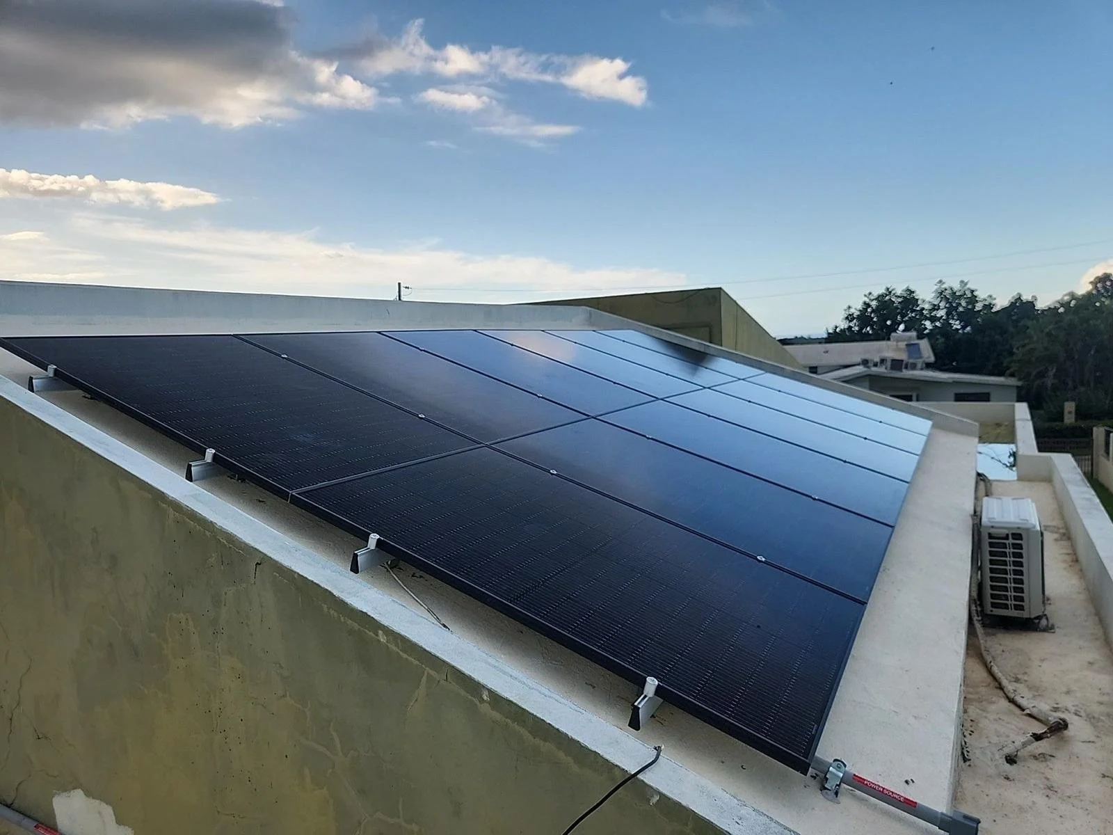 Deya Energy Solar solutions — Deya Energy