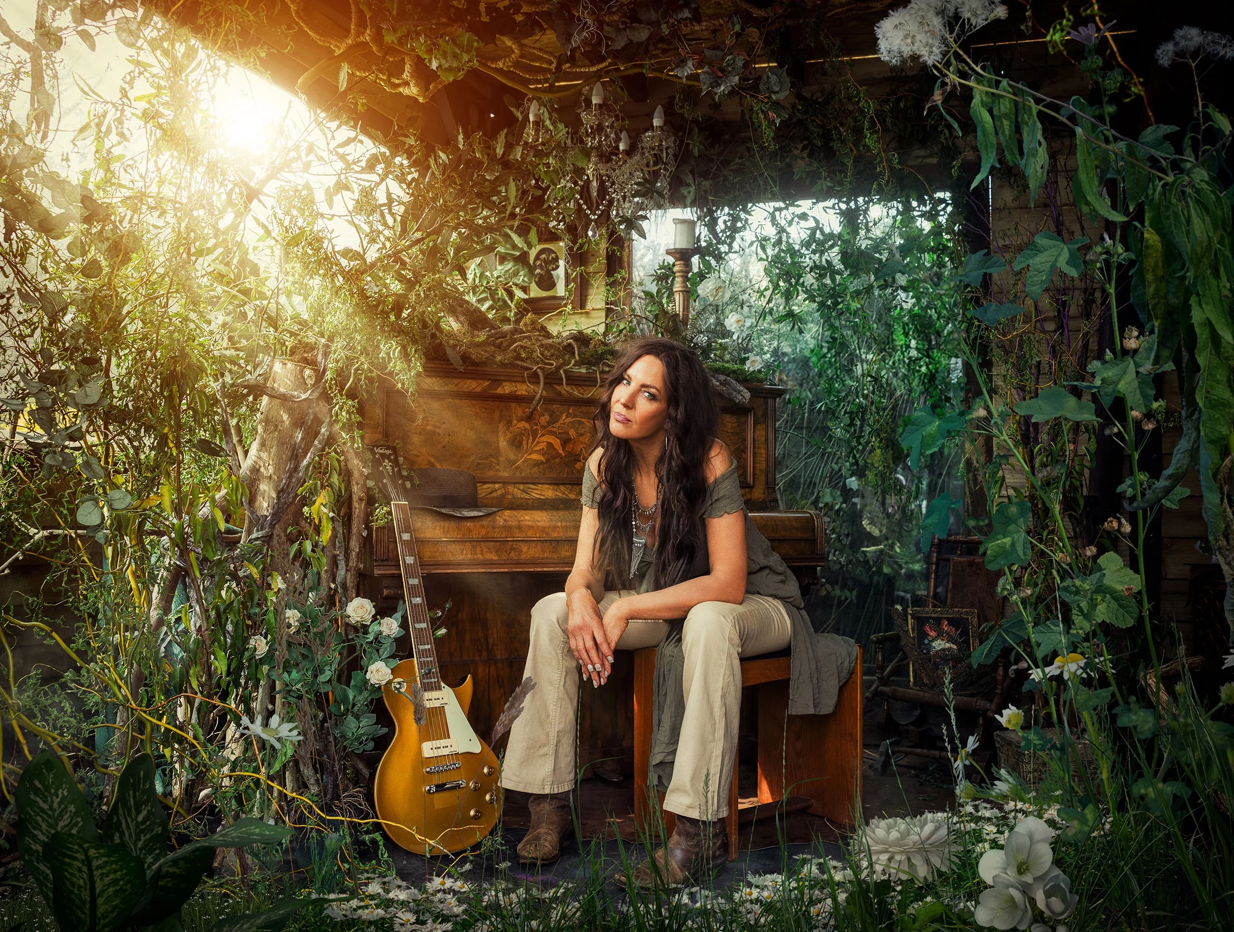 Musician Promo Photos for Mim Grey — RICHARD WAKEFIELD