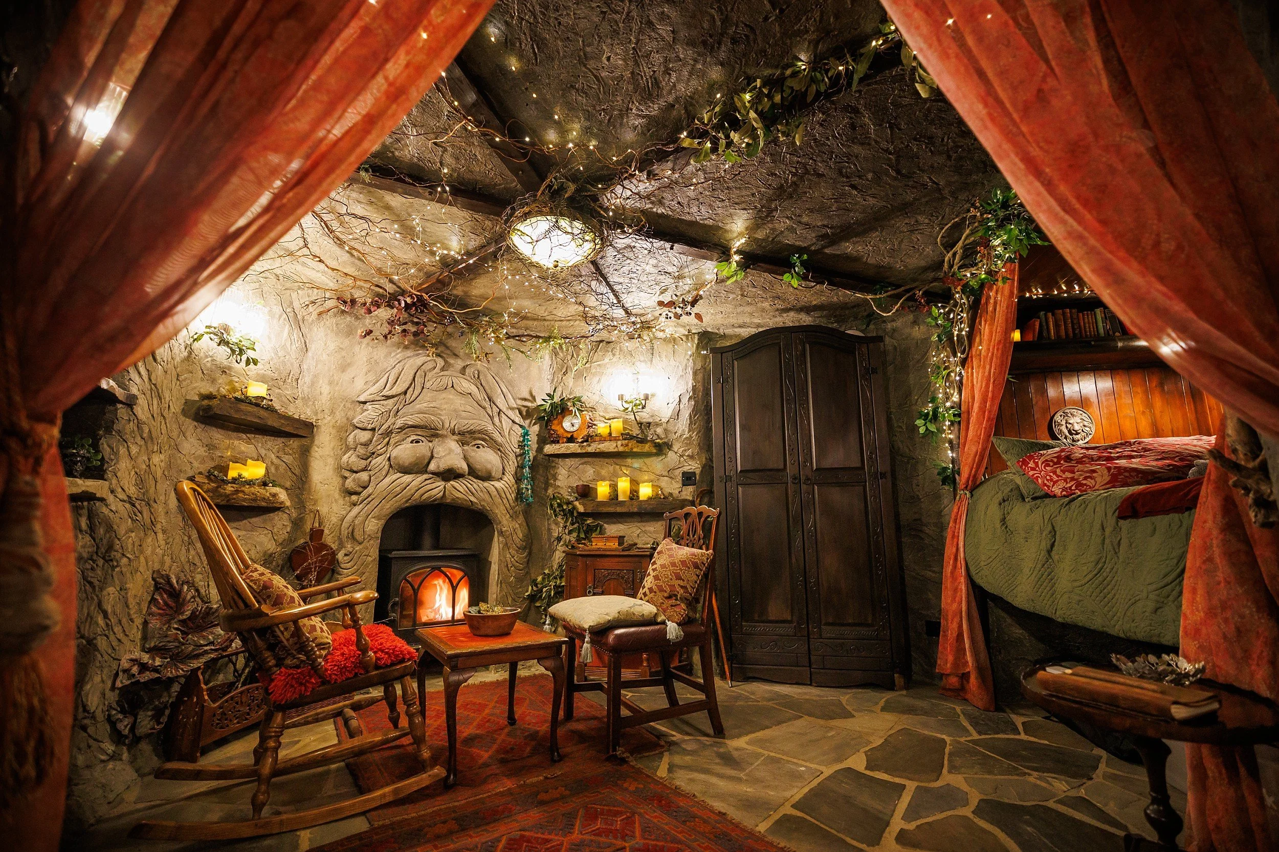 Photos for Narnia Treehouse, Oxford — RICHARD WAKEFIELD