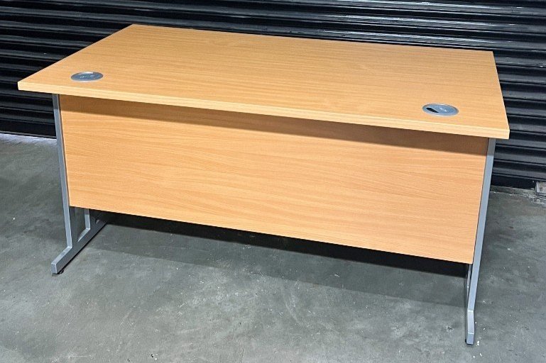 Used 140cm beech desk — Desk City