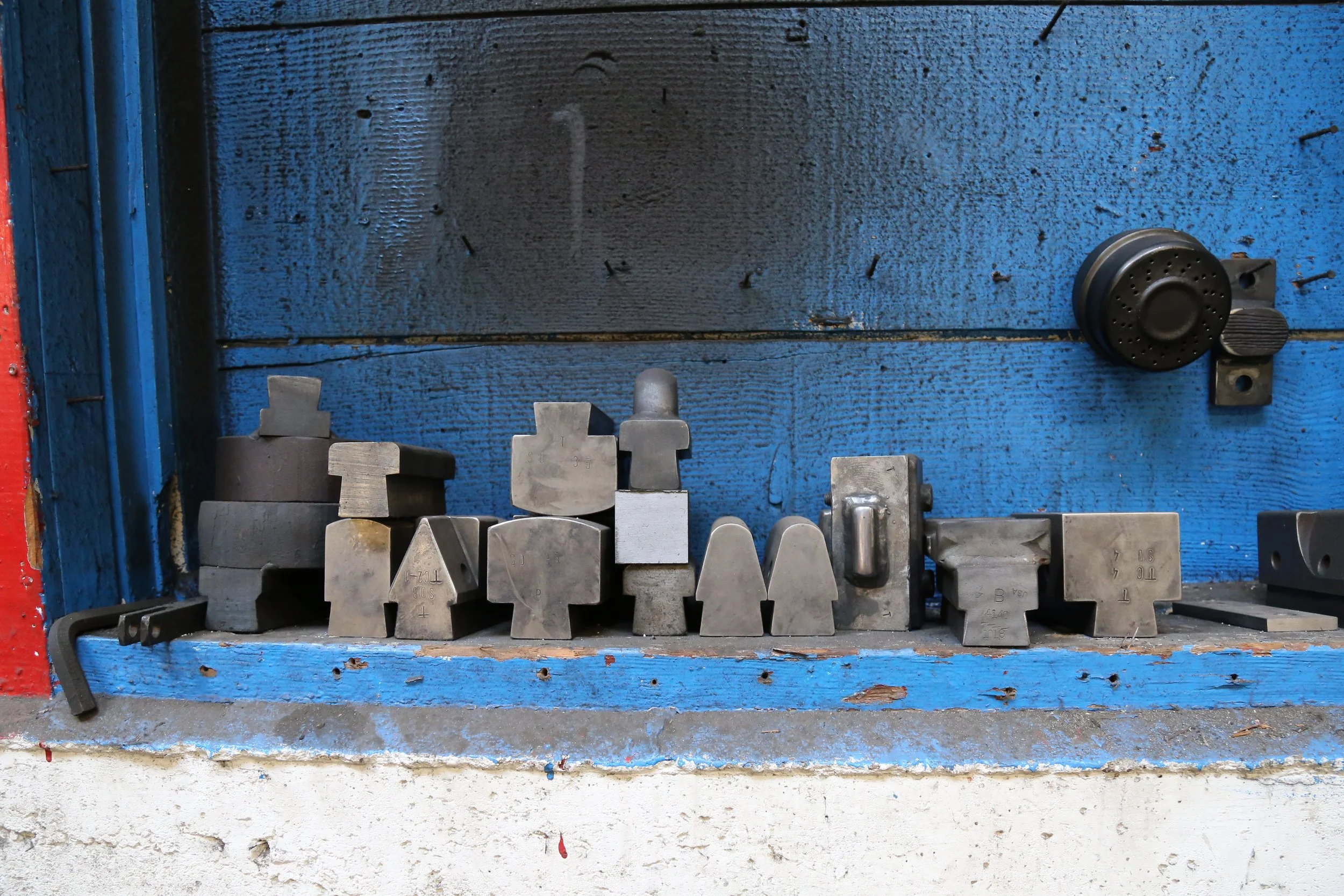 HAND FORGE