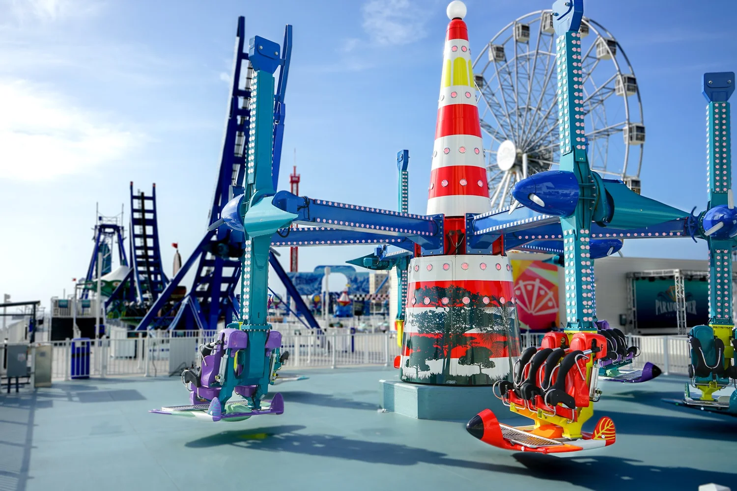 General 2 — Paradise Pier Biloxi