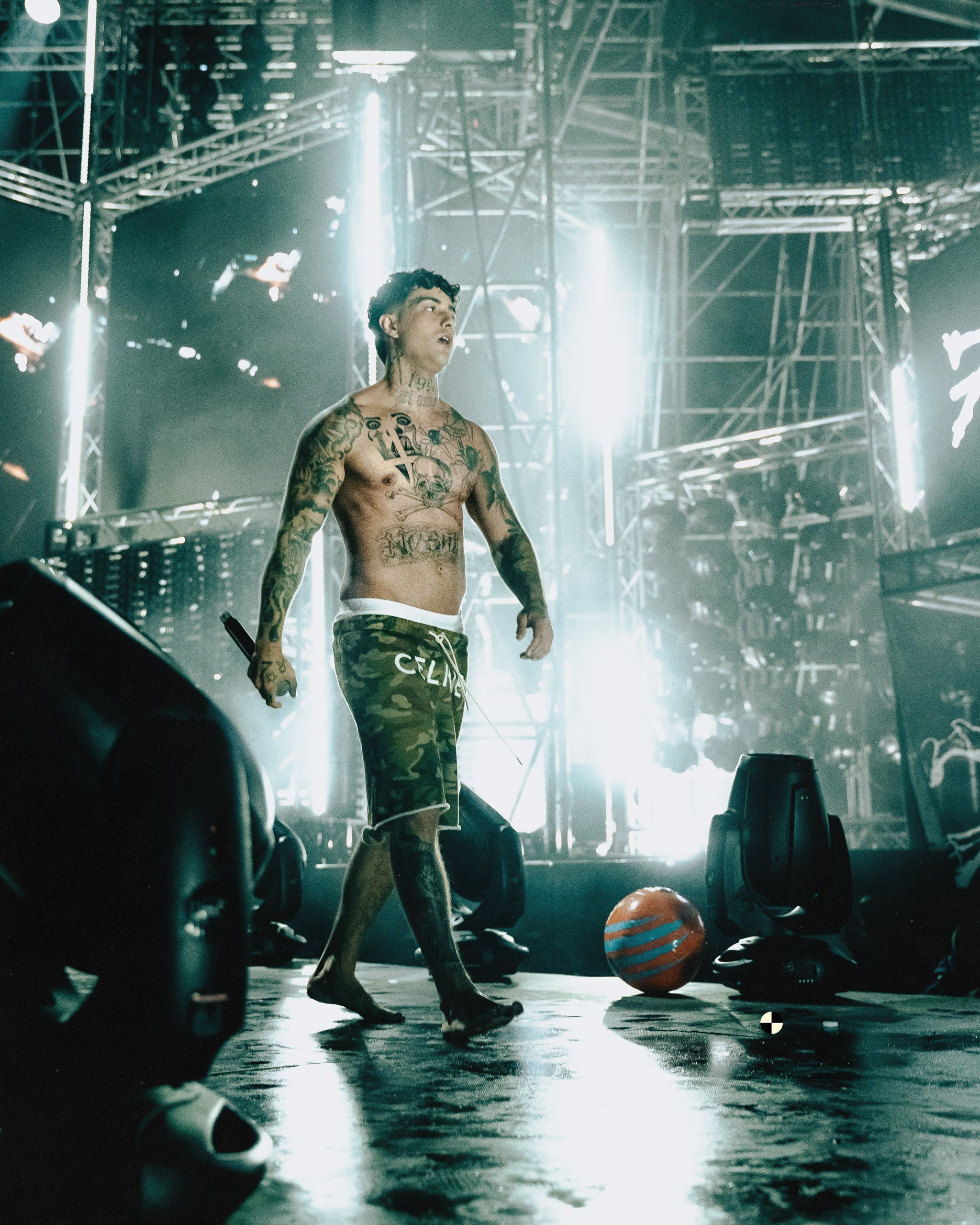 Mgk Shirtless Tumblr