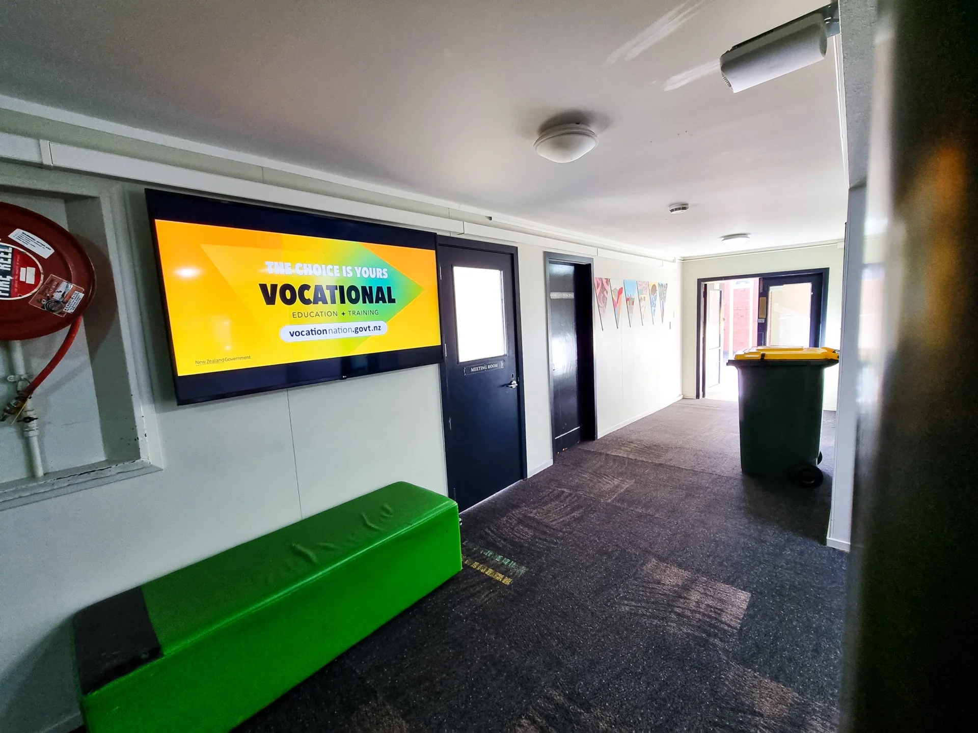 Digital signage for schools — NoticeBoards