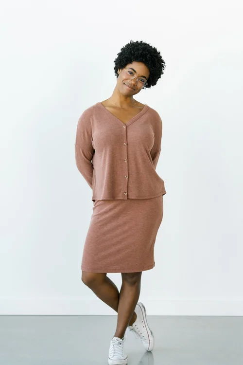 Modest Fashion & Feminine Dresses — THE MODEST FITTING