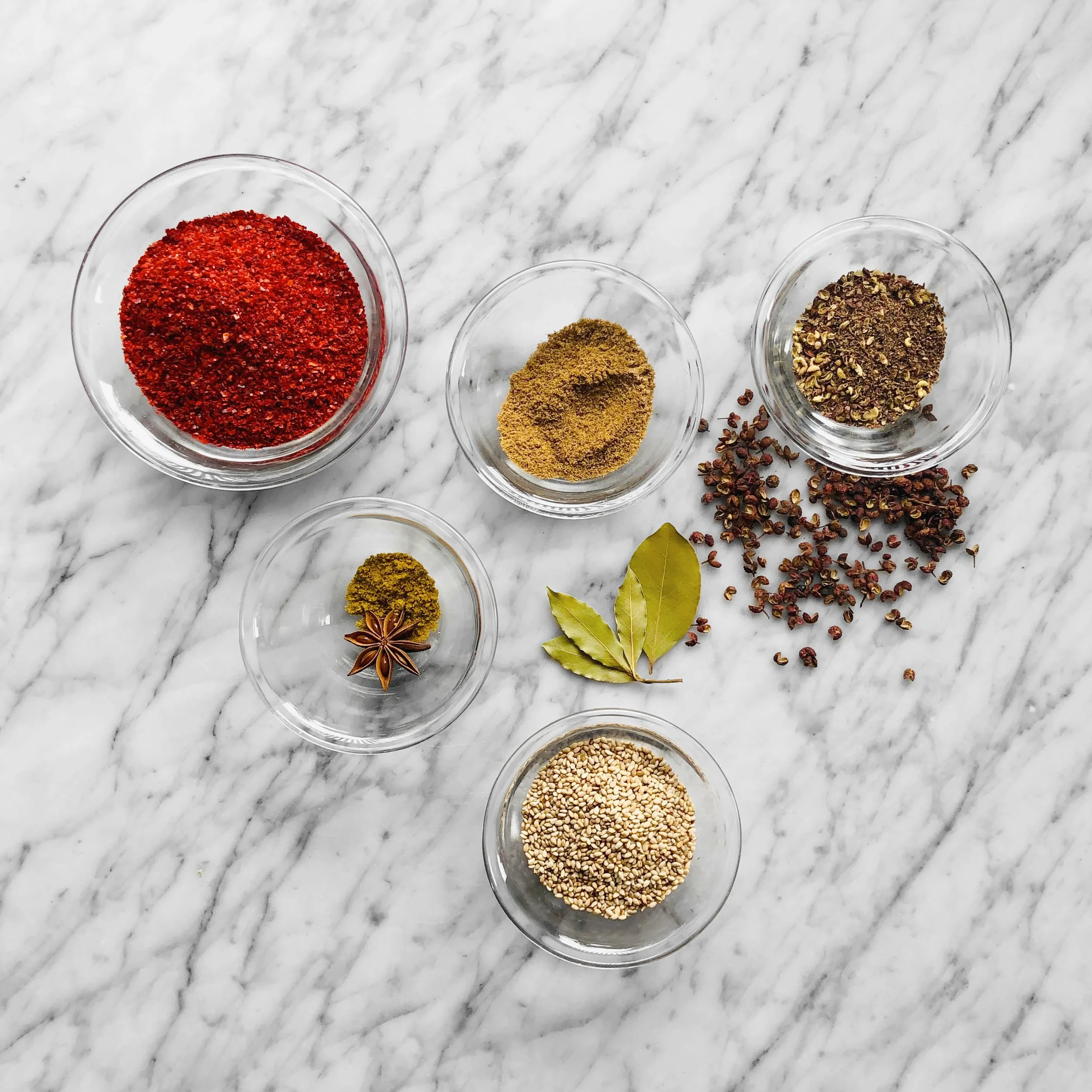 Huile rouge de piments à la sichuanaise — JM_cuisine par Jonathan Michaud