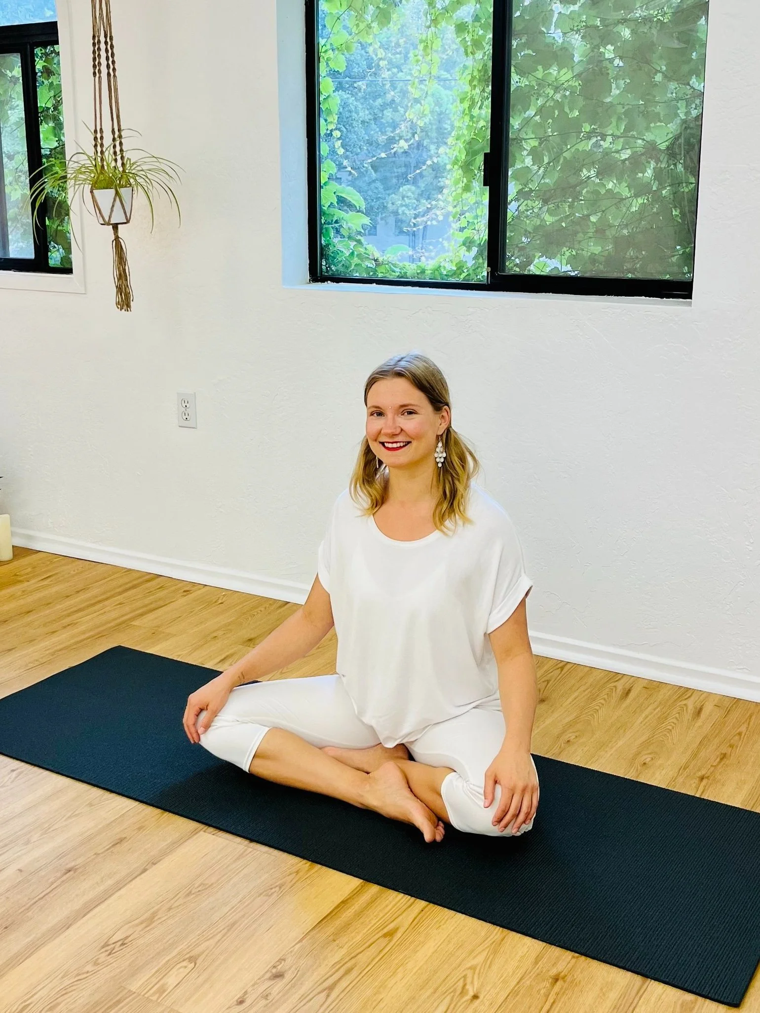 Breathe Ojai Private Sessions: Yoga Therapy, Massage Therapy, Sound ...