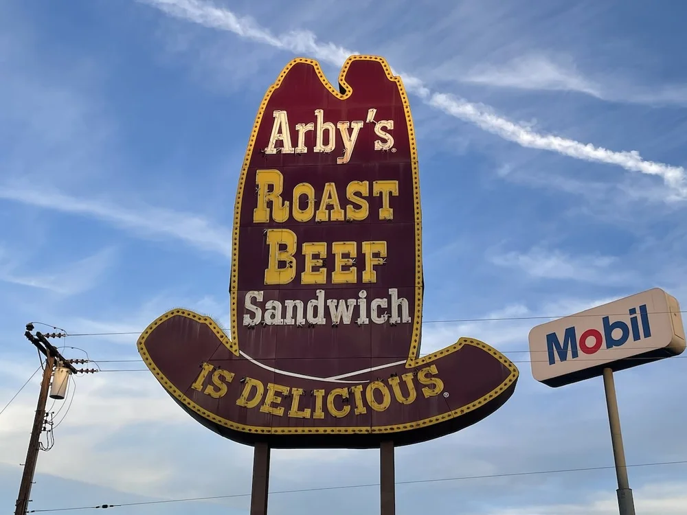 The Coolest Vintage Neon Signs in Orange County, CA — Orange County ...
