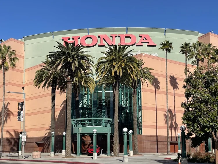 Honda Center in Anaheim, CA: What to Expect (2024) — Orange County ...