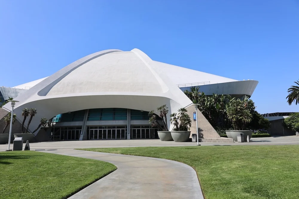 Googie Architecture in Orange County, CA: What’s Left in 2022? — Orange ...