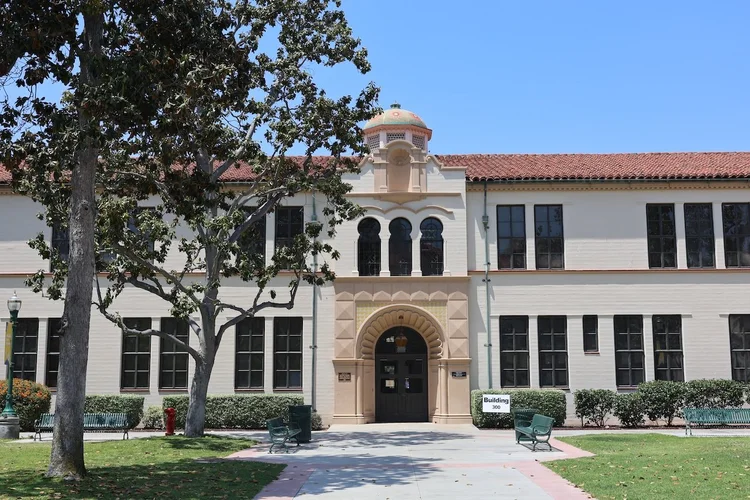 10 Historic Buildings in Fullerton, CA — Orange County Insiders | Tips ...