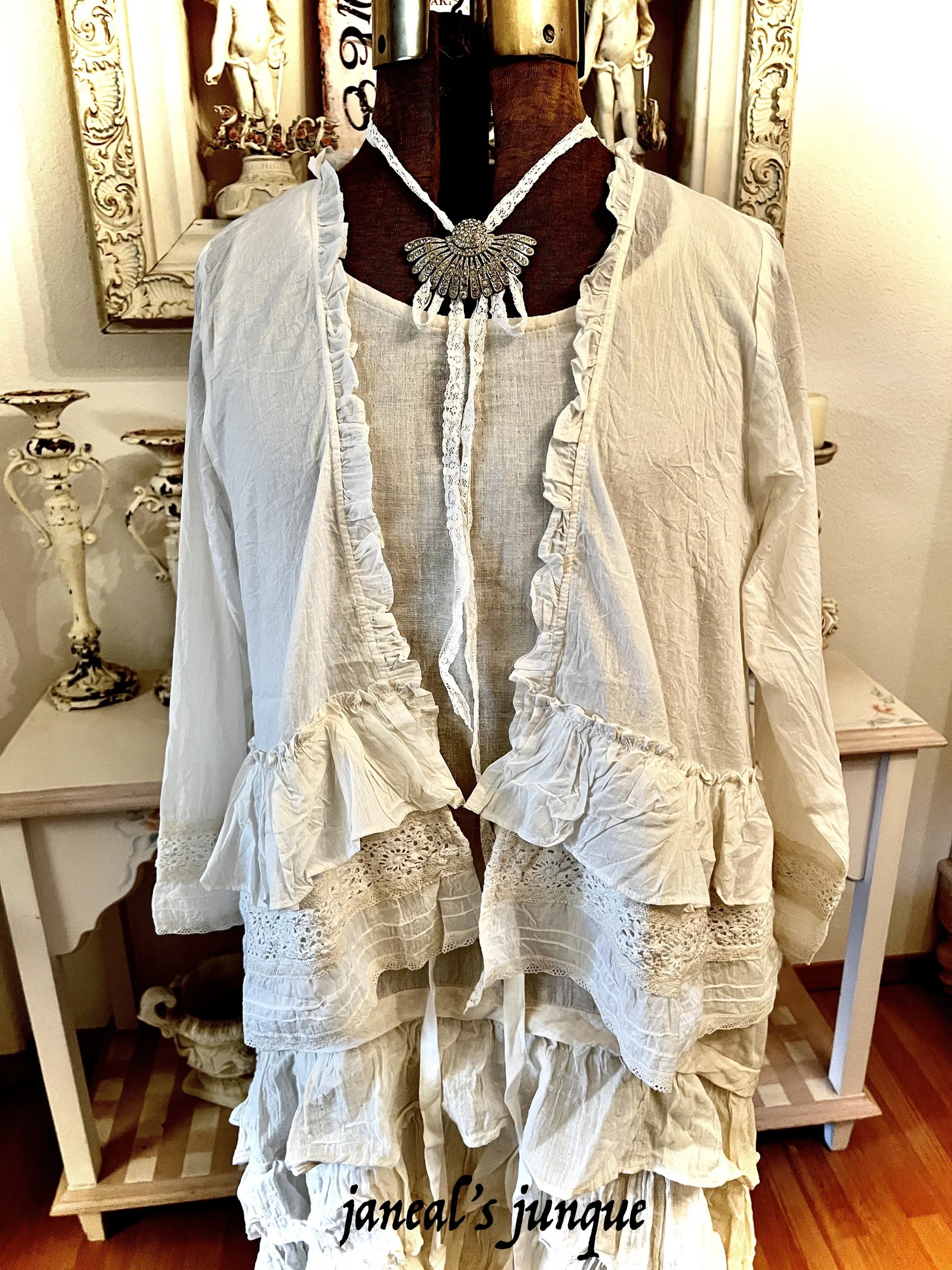 Shop — Janeal's Junque