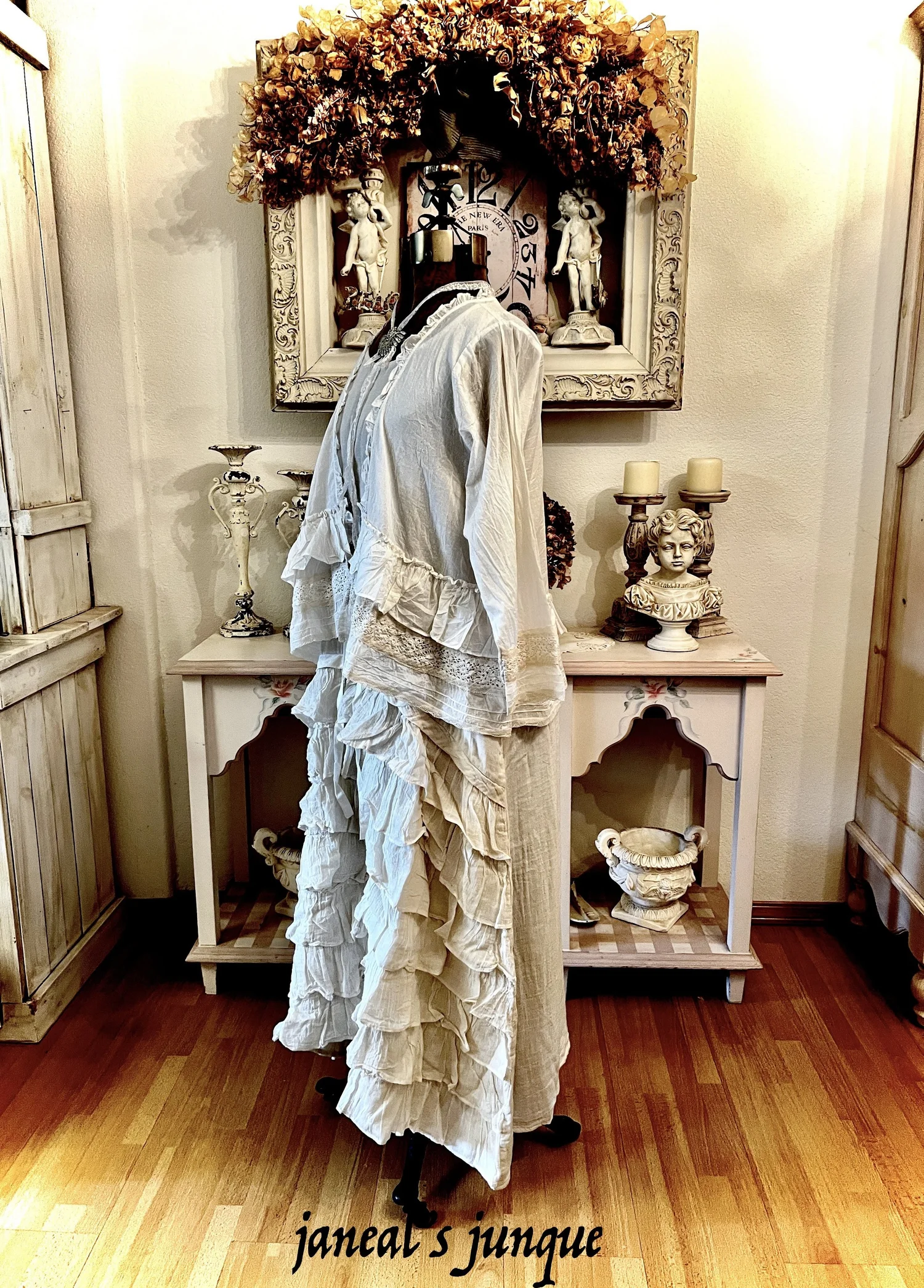 Shop — Janeal's Junque