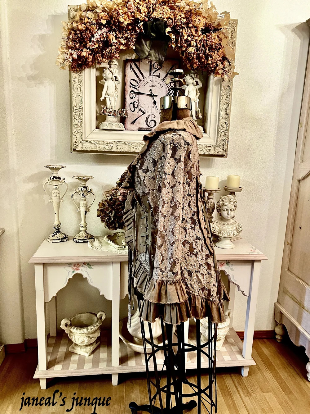 Shop — Janeal's Junque