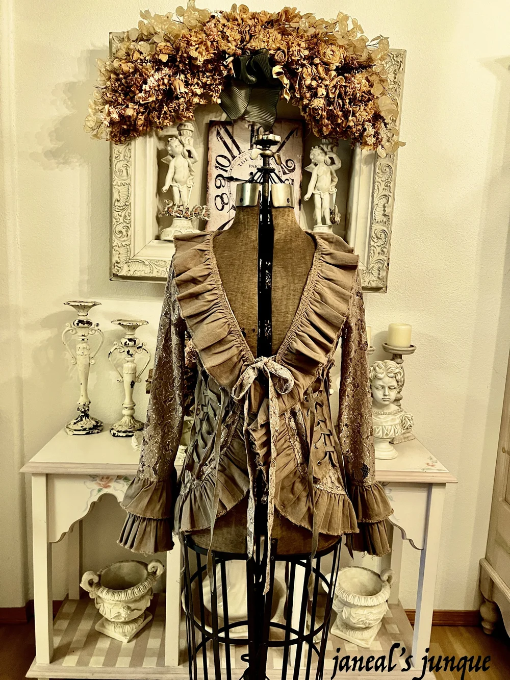 Shop — Janeal's Junque