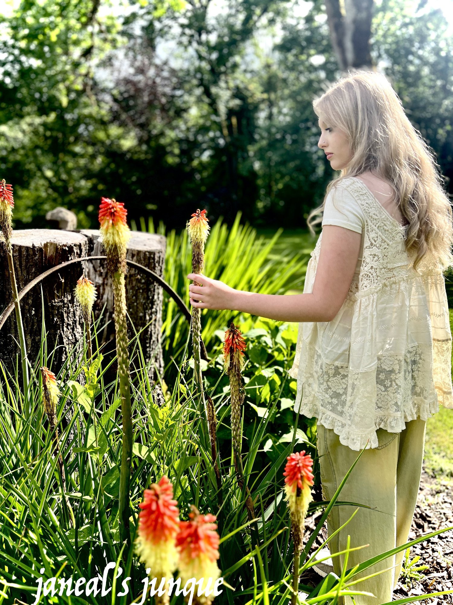 Shop — Janeal's Junque