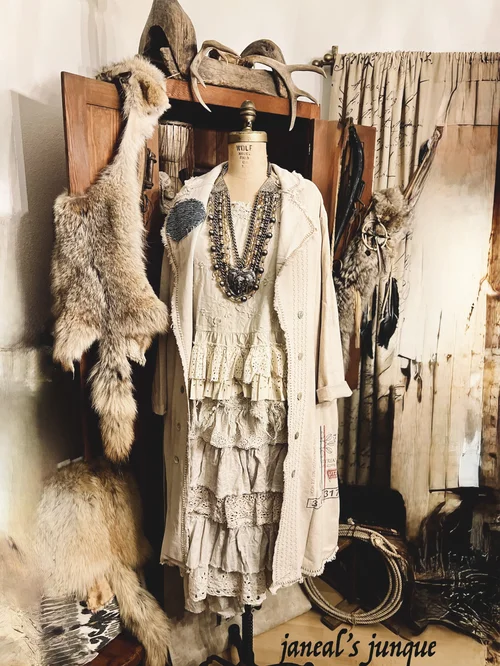 Shop — Janeal's Junque