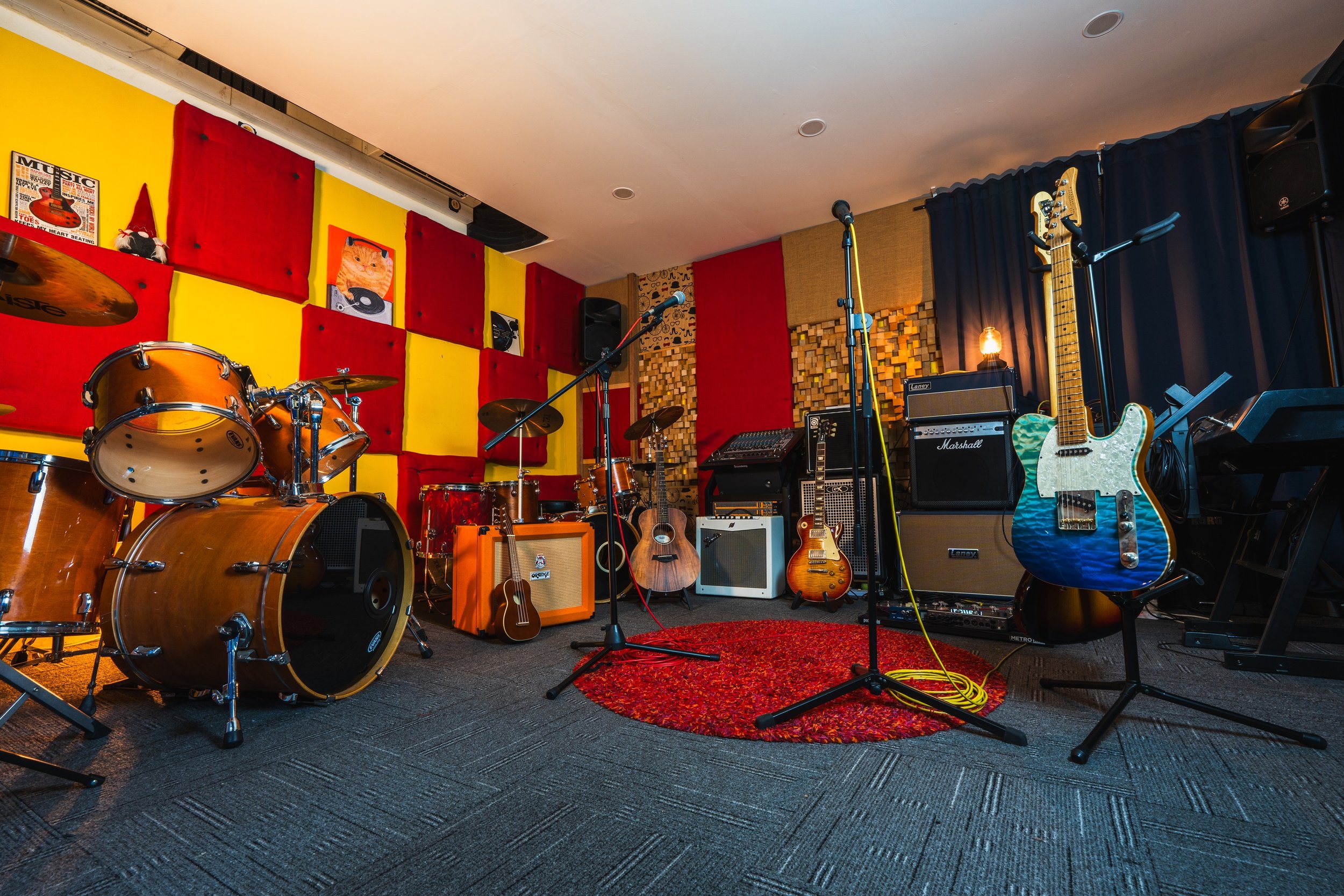 Anadigi Sound Lab - Your Personal Recording Studio