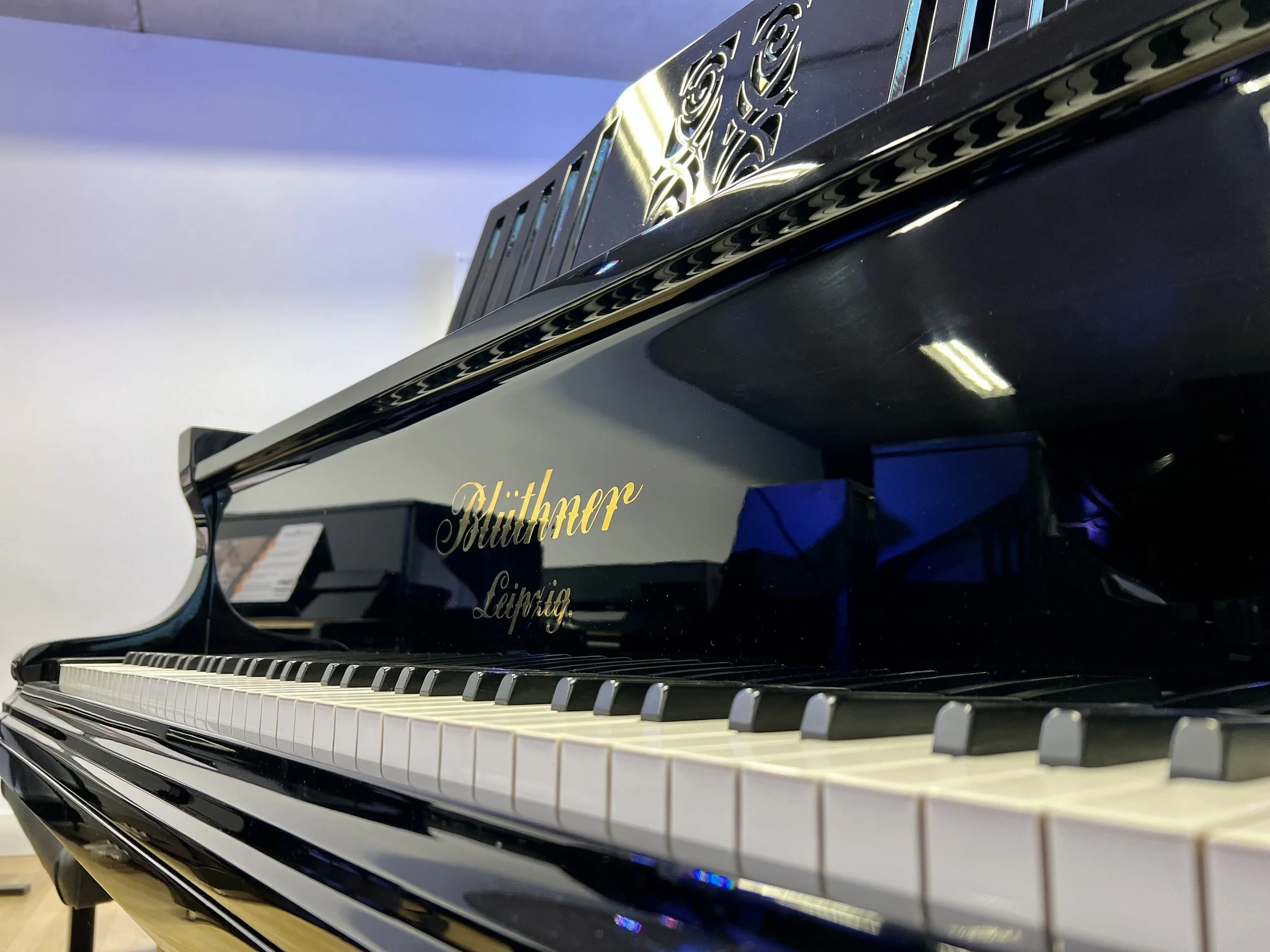 Pianos et orgues, neuf et d'occasion, en vente chez Pianos Kelly ...