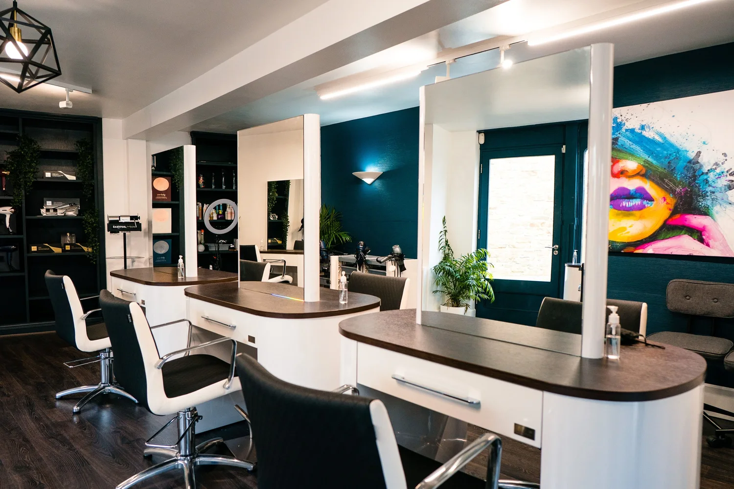 SPECTRUM HAIR SALON