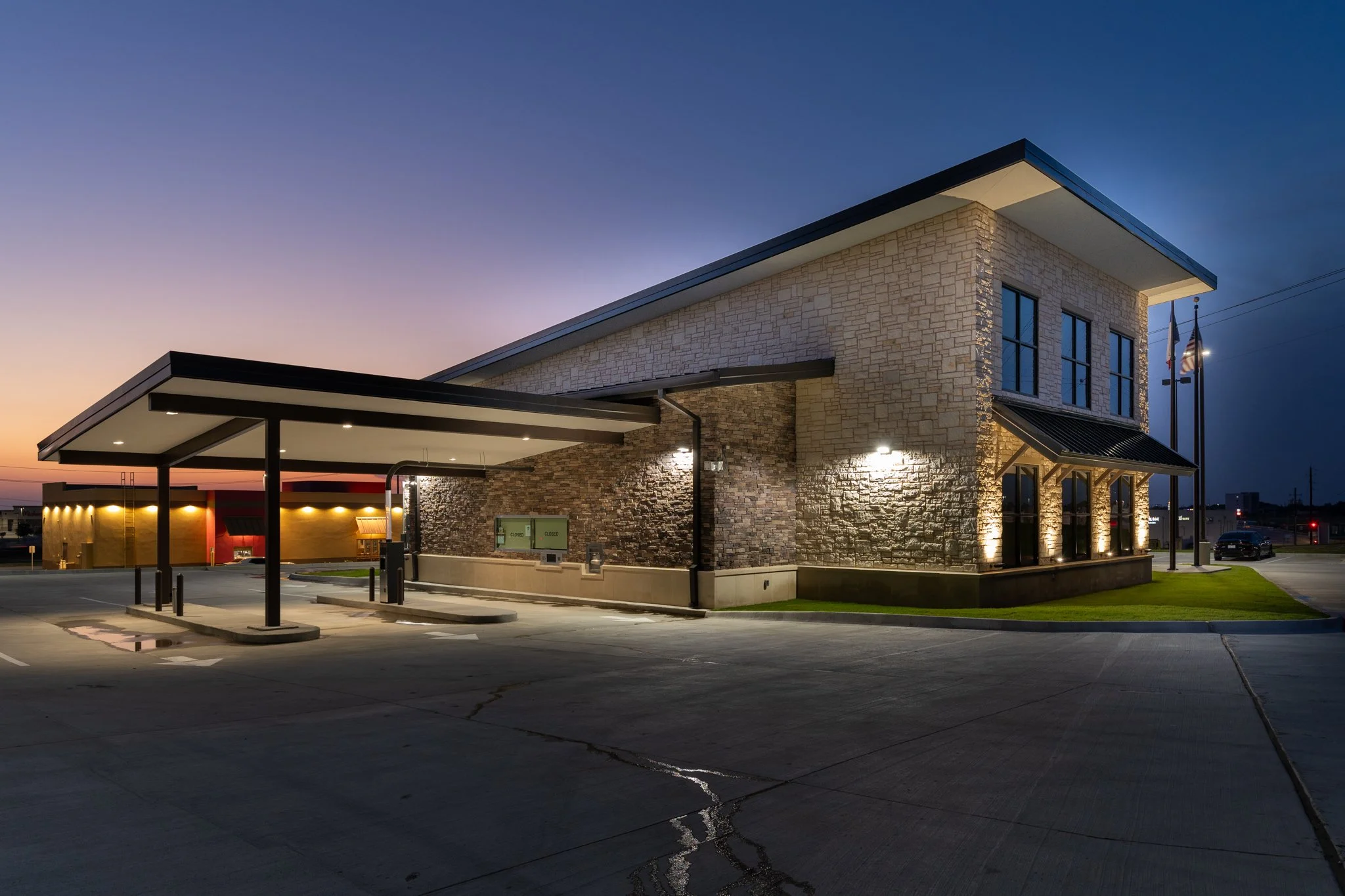 First Texas National Bank - Sherman — PhaseOne Builders