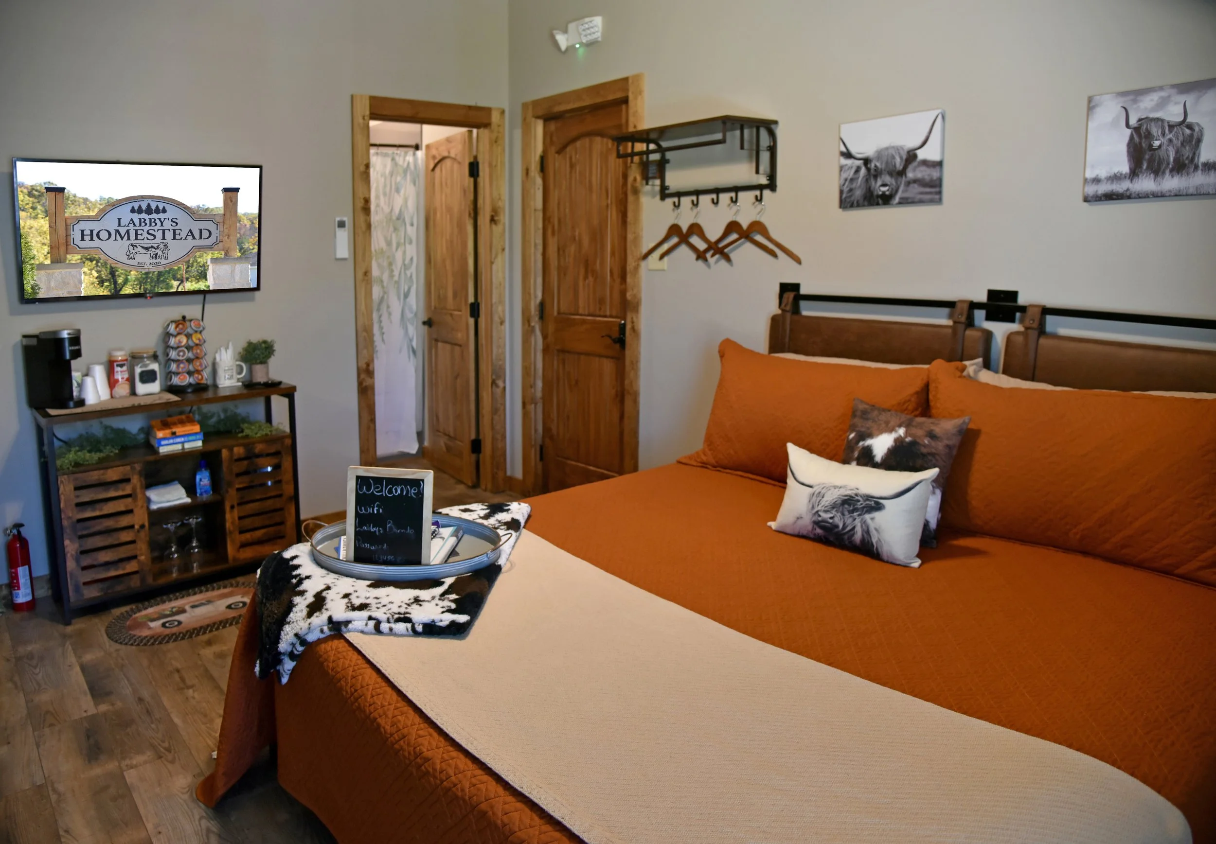 Rooms — Labby's Homestead Lodging
