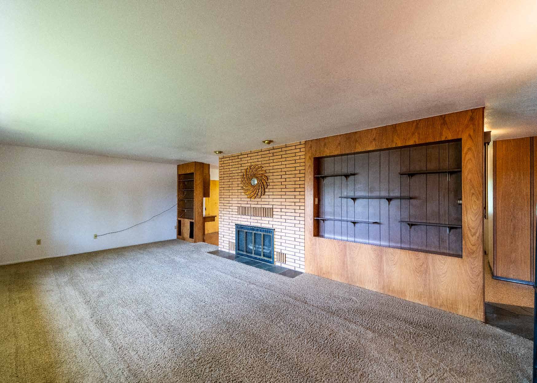 Listings — Bootlegger Realty