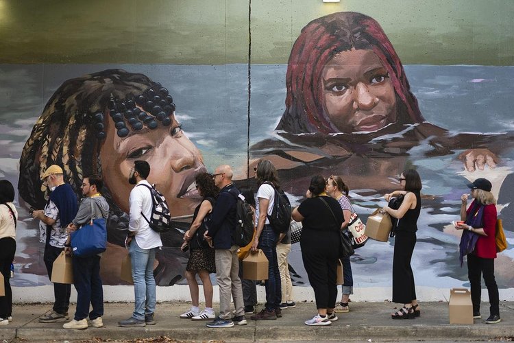 Living Walls, The City Speaks