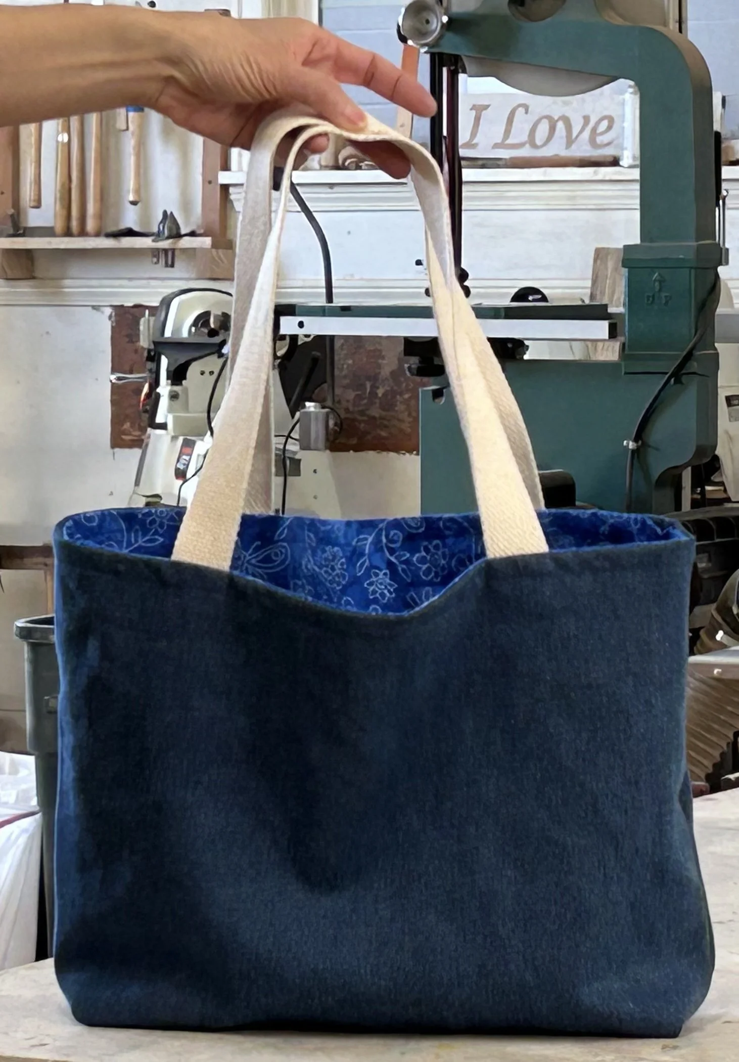 Art & Textiles Classes — Gorge MakerSpace