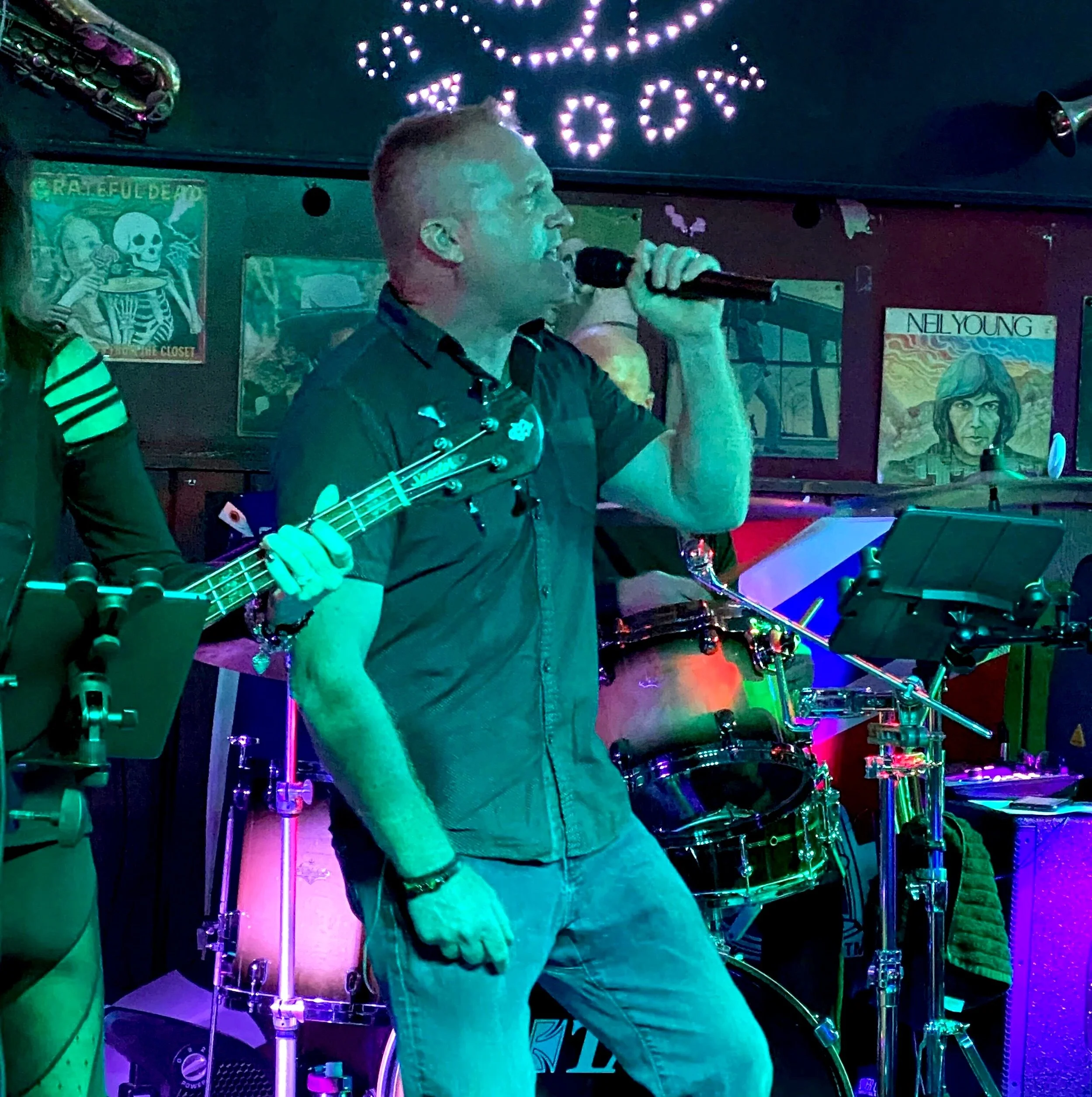 Who's Who — Lost in Sound Band