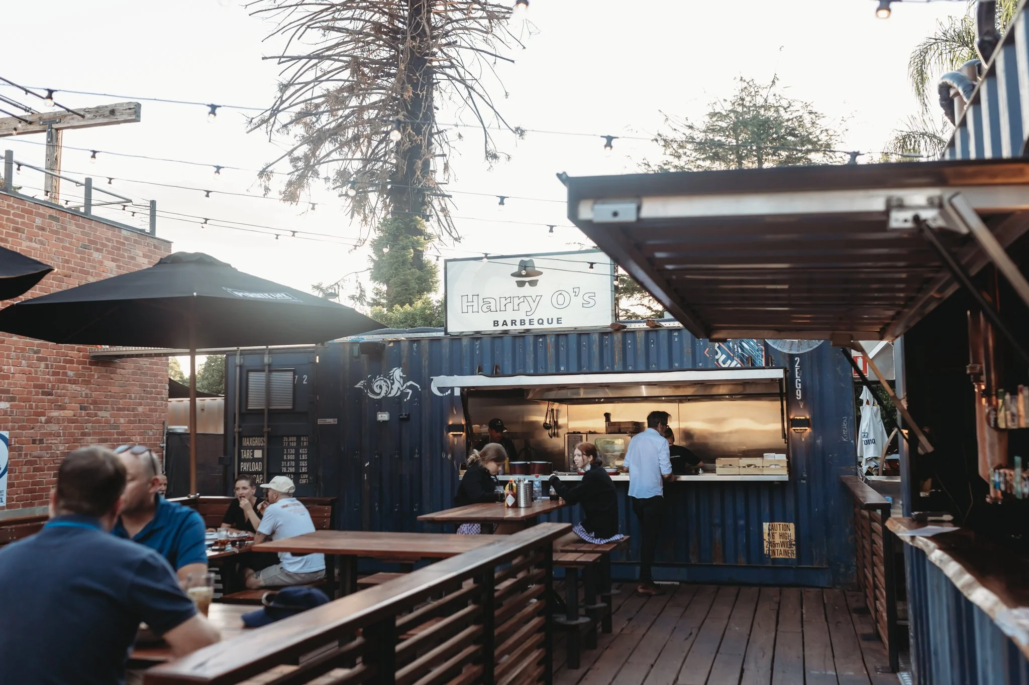 Harry O's: BBQ Restaurant Echuca — American Hotel Echuca