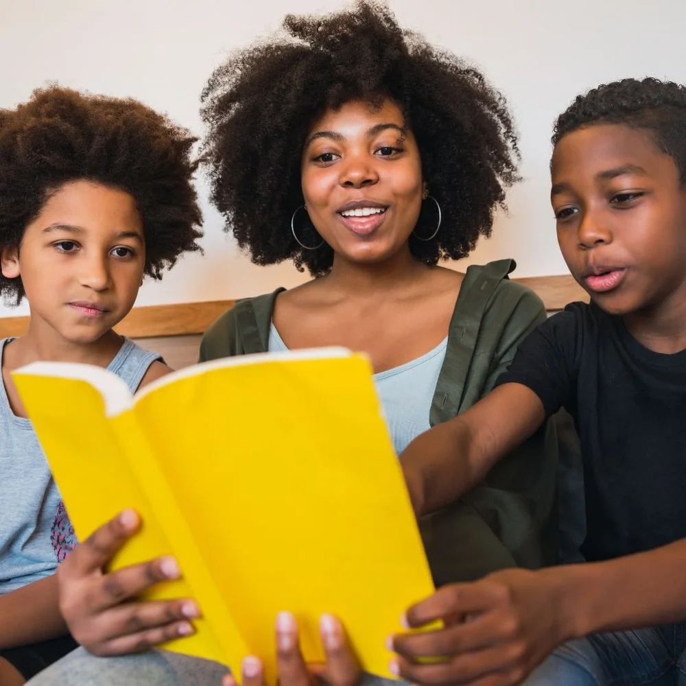 HOW TO NAVIGATE FRIENDSHIPS WITH MOMS WHEN YOU’RE CHILD-FREE ...