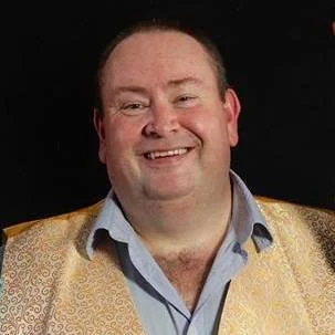 Revilo Twist Magic | Magician For Hire