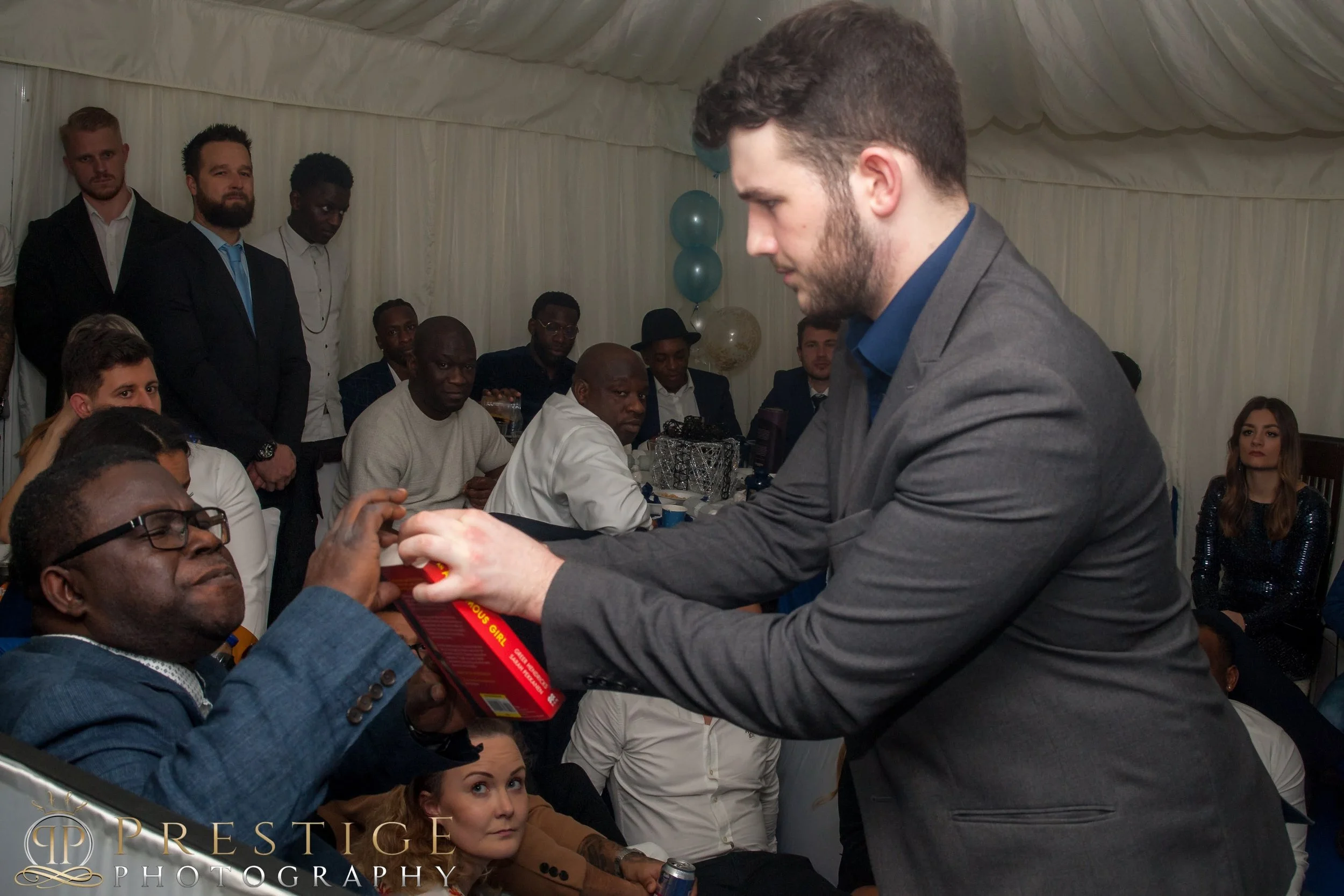 Revilo Twist Magic | Magician For Hire