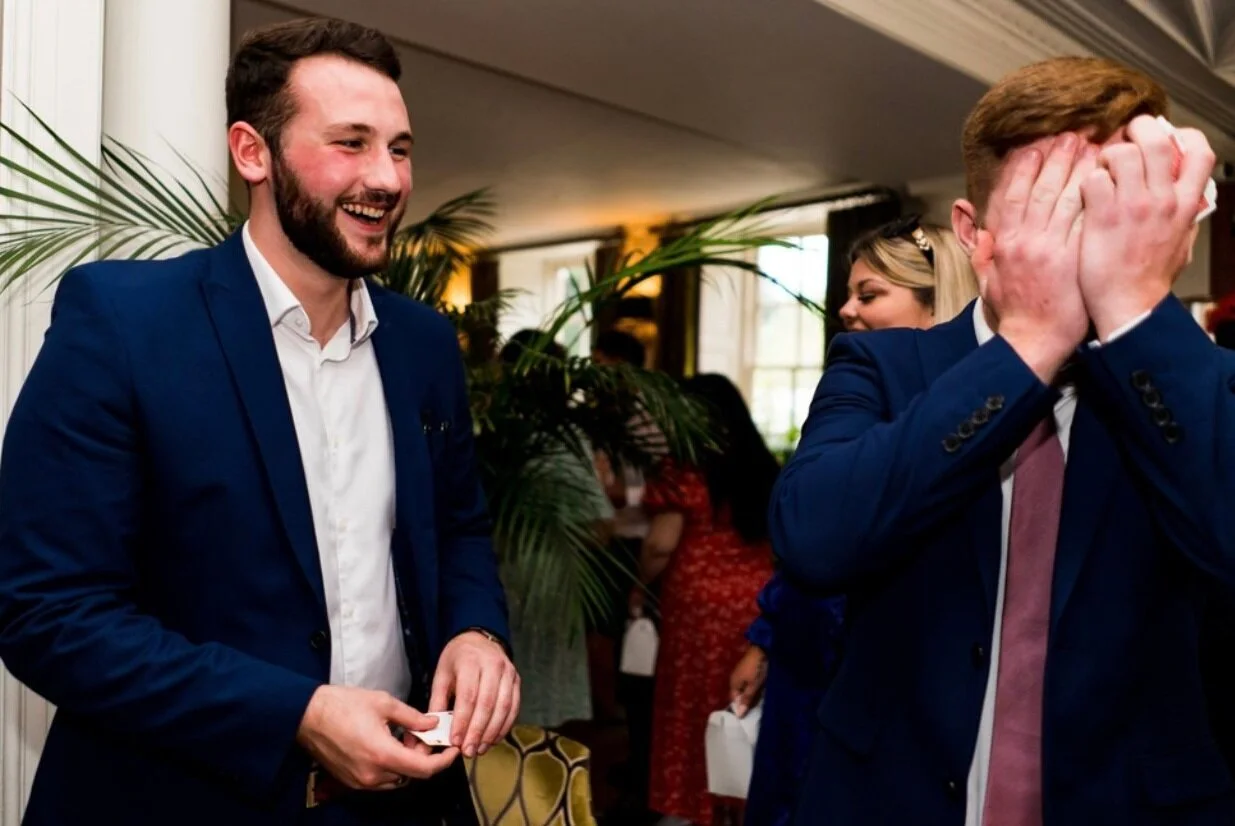 Revilo Twist Magic | Christmas Magician For Hire